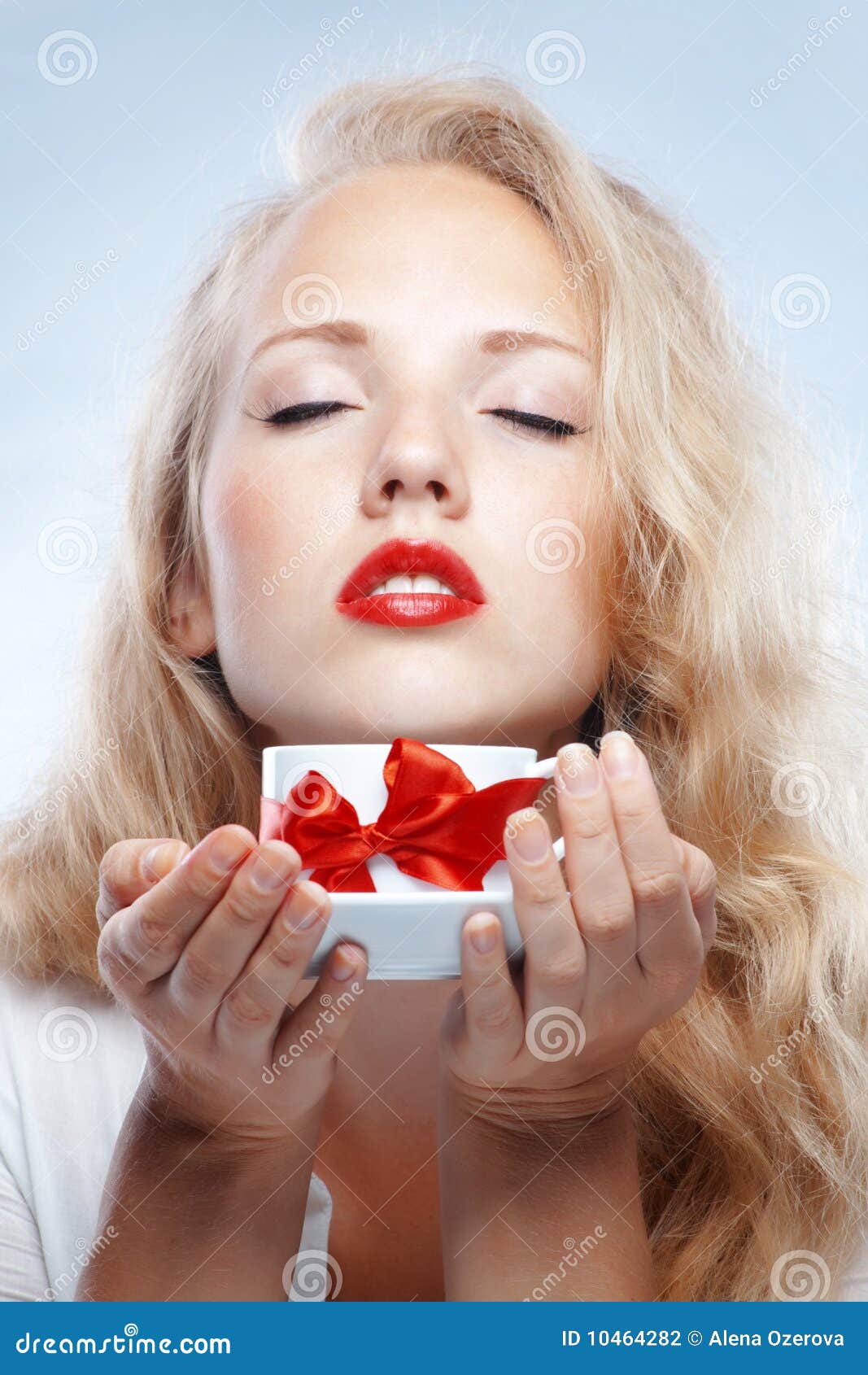 Fille Pin Vers Le Haut Photo Stock Image Du Lustré Effectuez 10464282