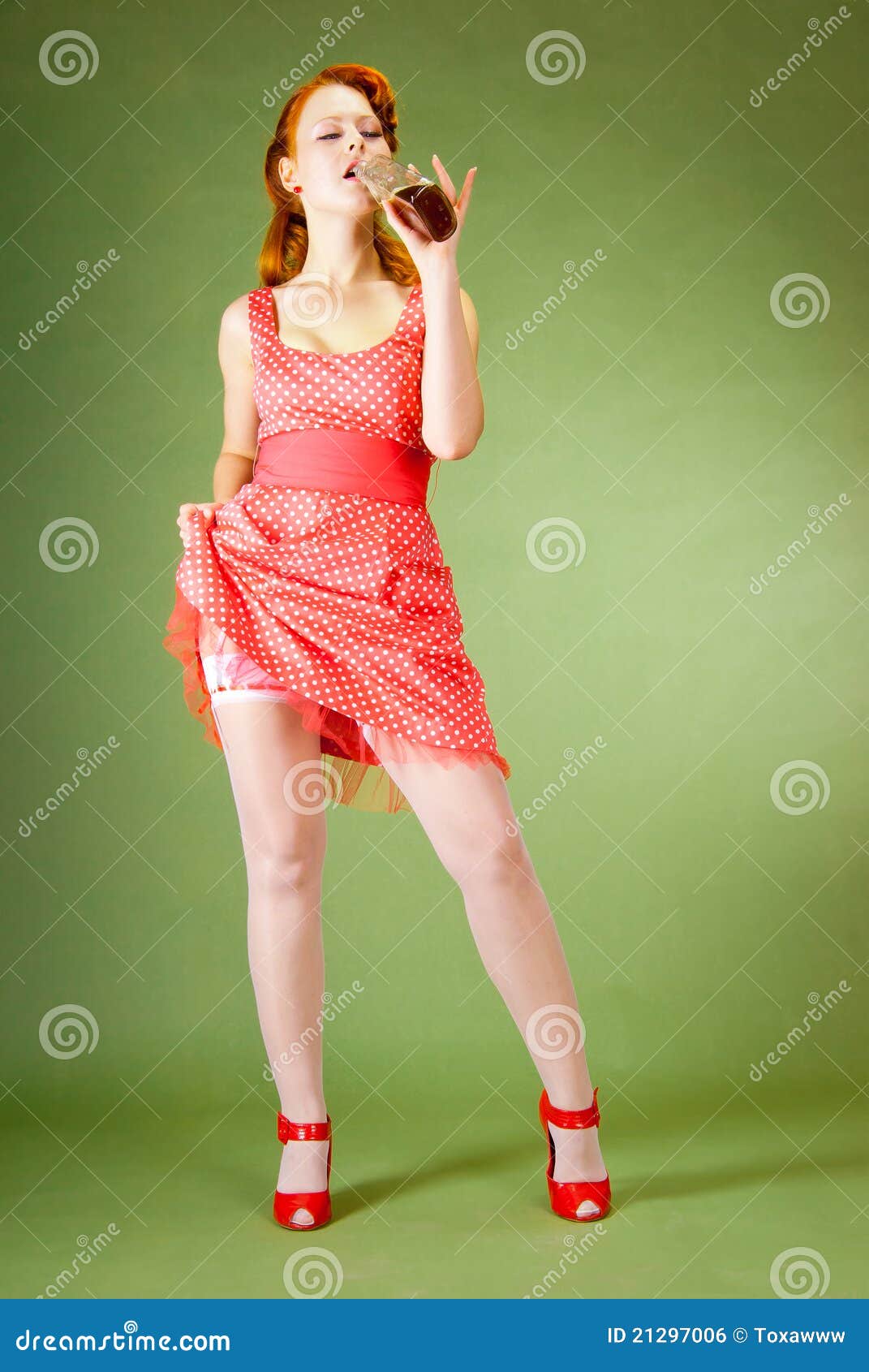 Fille Rousse Sexy Du Type Pin Vers Le Haut Photo Stock Image Du