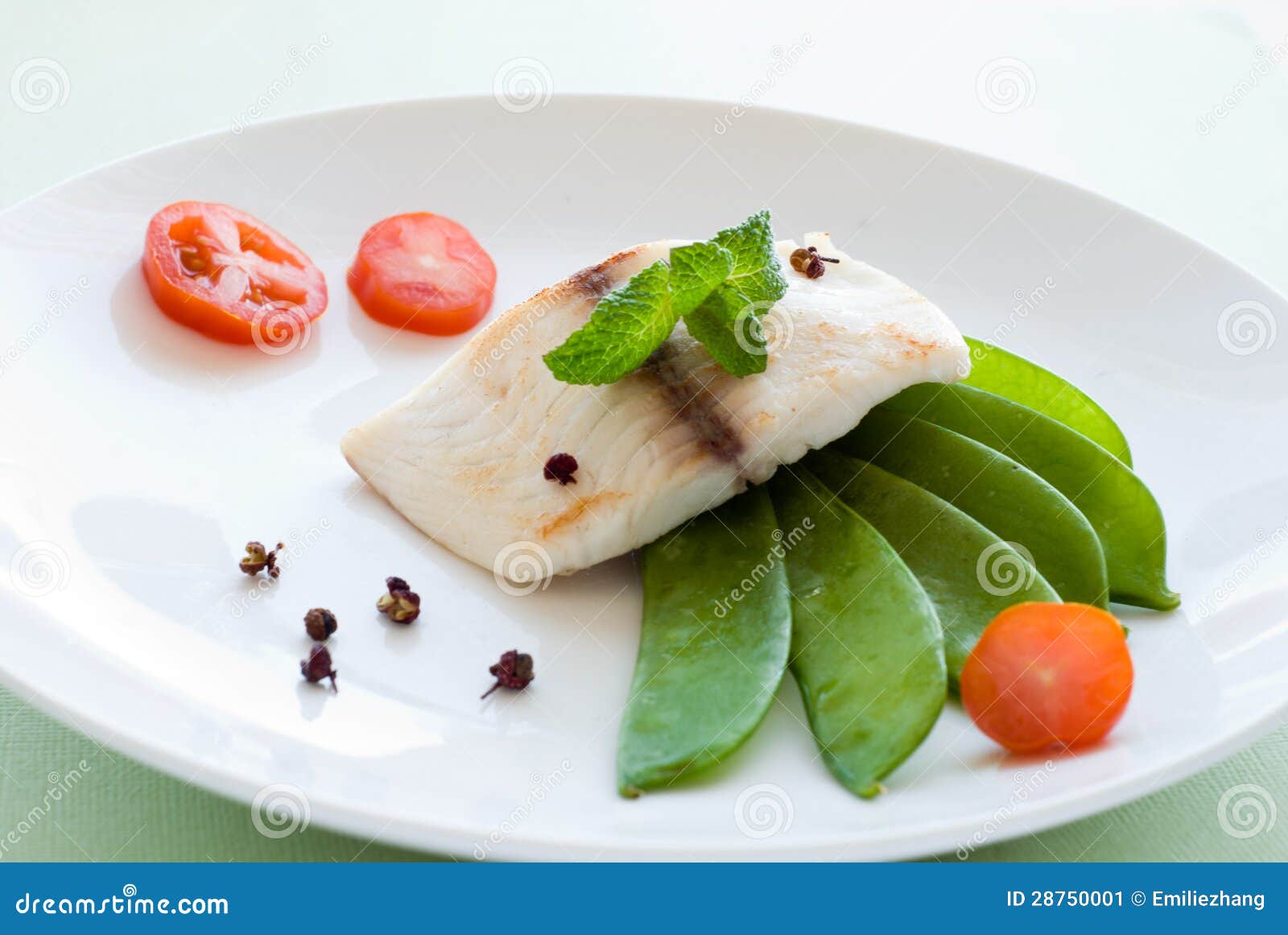 Fillet of fish stock image. Image of healthy, gourmet - 28750001