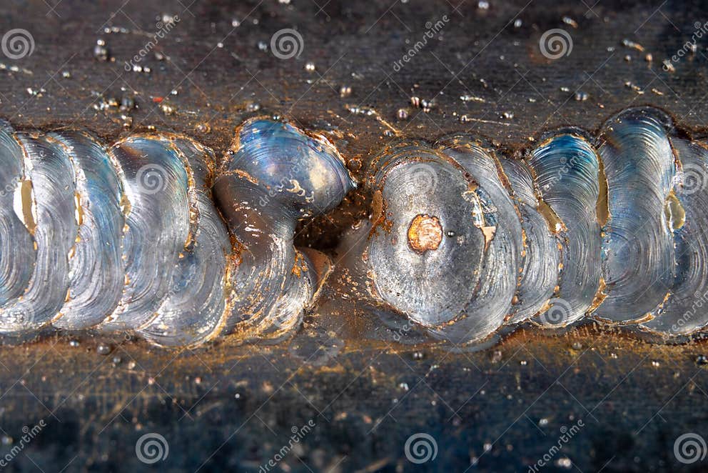 The Fillet Weld is Placed Using the MAG Method. Errors in Steel ...