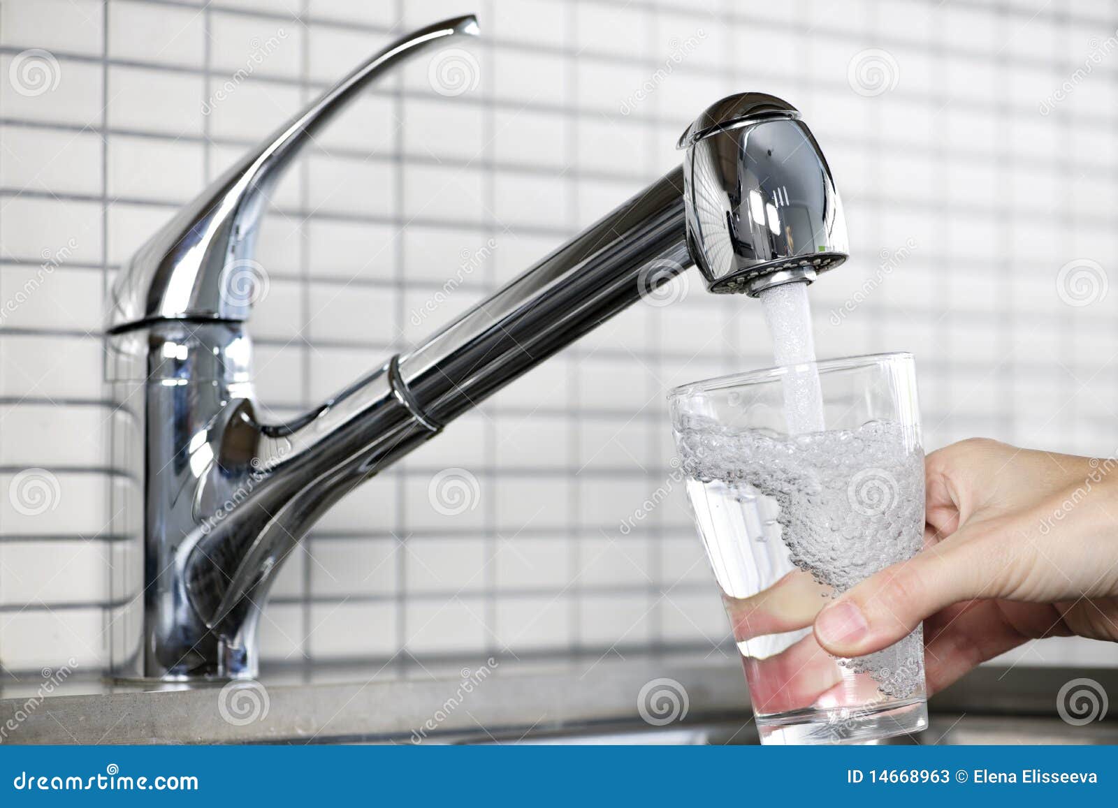 Filling glass of tap water stock image. Image of bright - 14668963