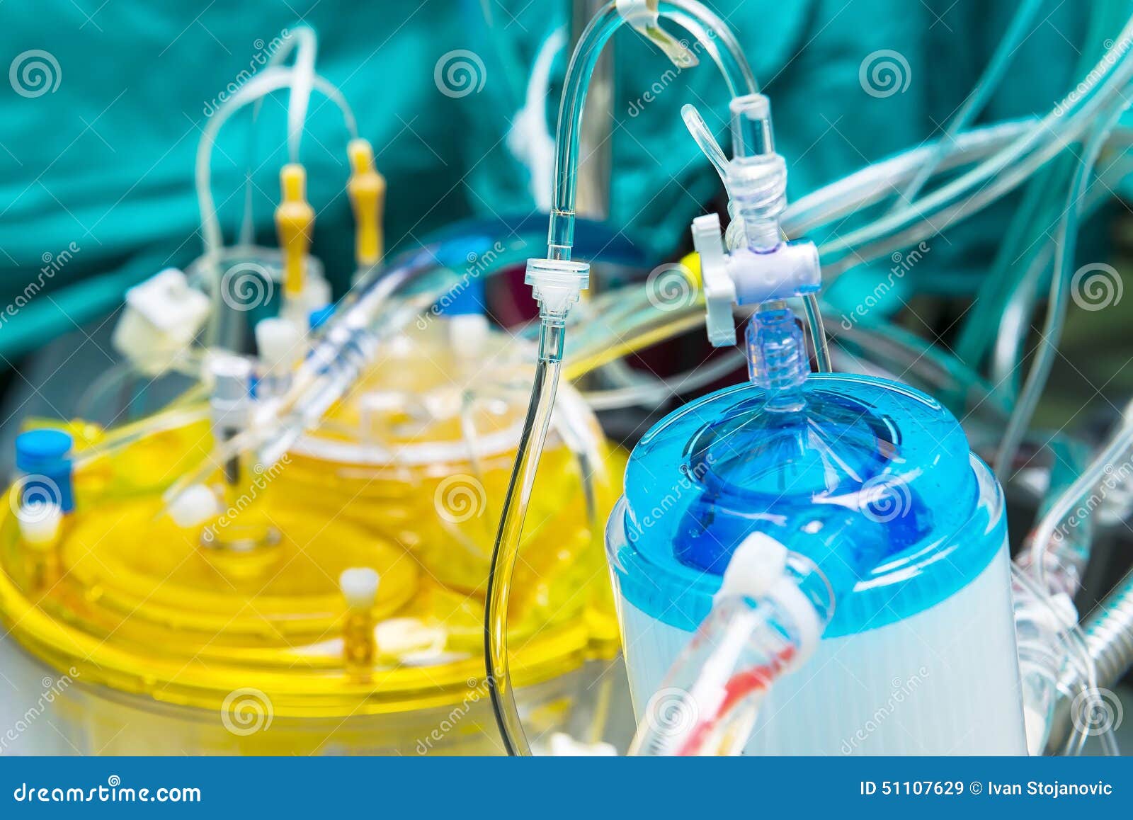 Filter Der Herz-Lungen-Maschine Stockbild - Bild von inneres, medizin ...