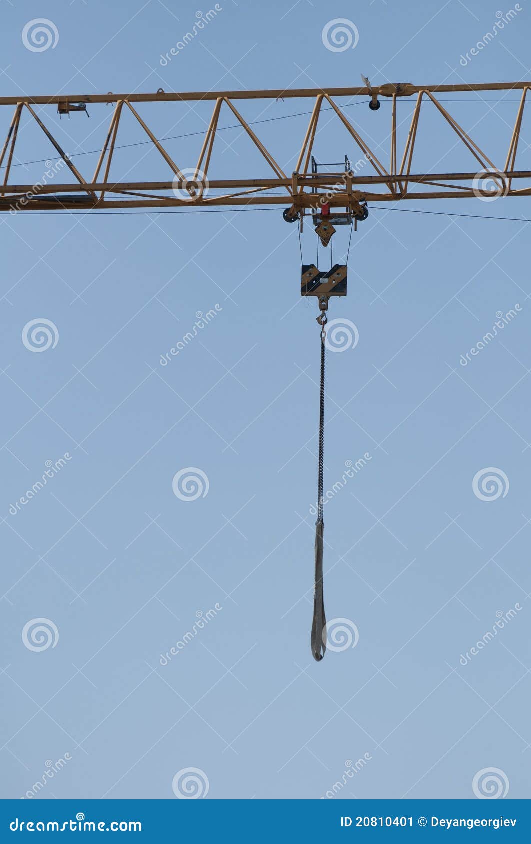 Fin De Grue De Construction Vers Le Haut Image stock - Image du ciel ...