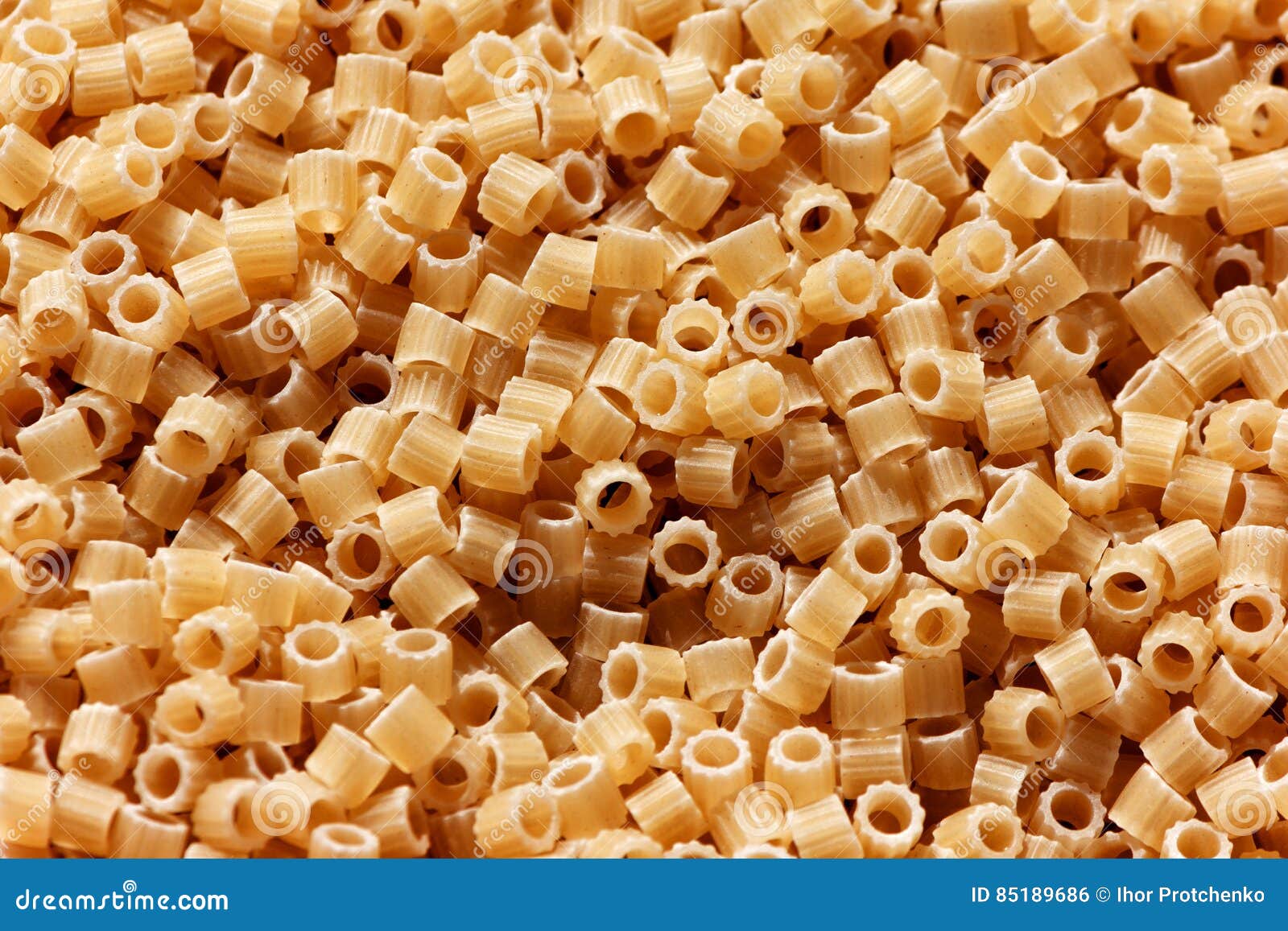 Fin Ronde Italienne De Pâtes Photo stock - Image du fermer, rond: 85189686