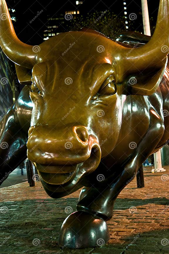 Financial District Bull editorial stock photo. Image of finance - 2623463