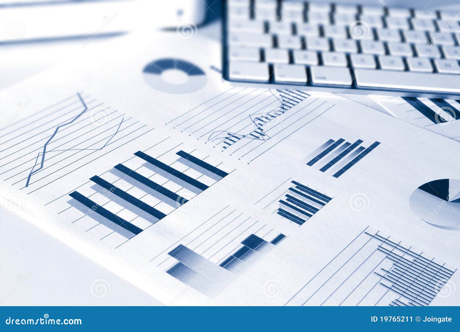 Financial Performance Graphs Stock Image - Image of corporate, analysis ...