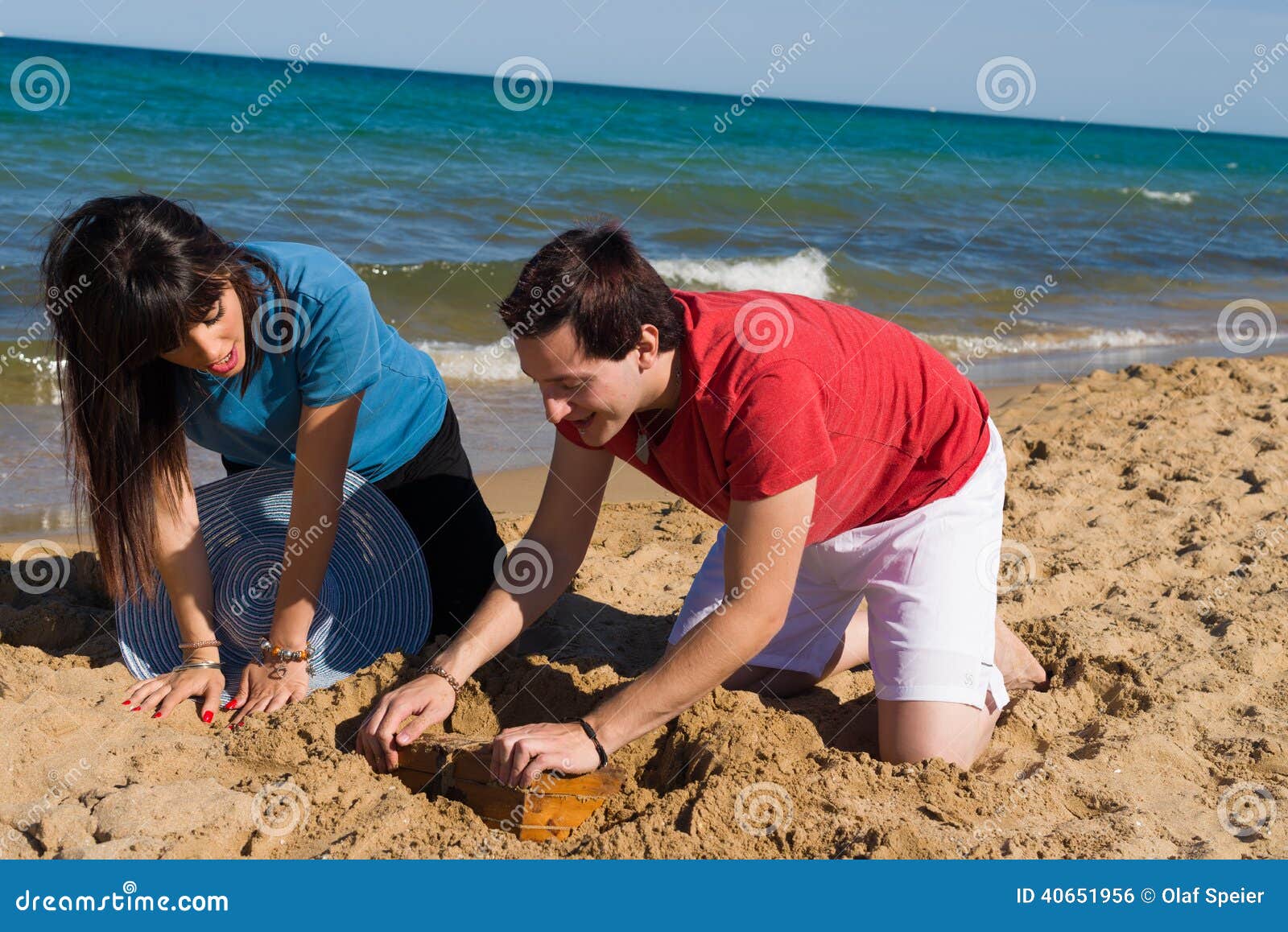 107 Finding Treasure Box Photos - Free & Royalty-Free Stock Photos from ...