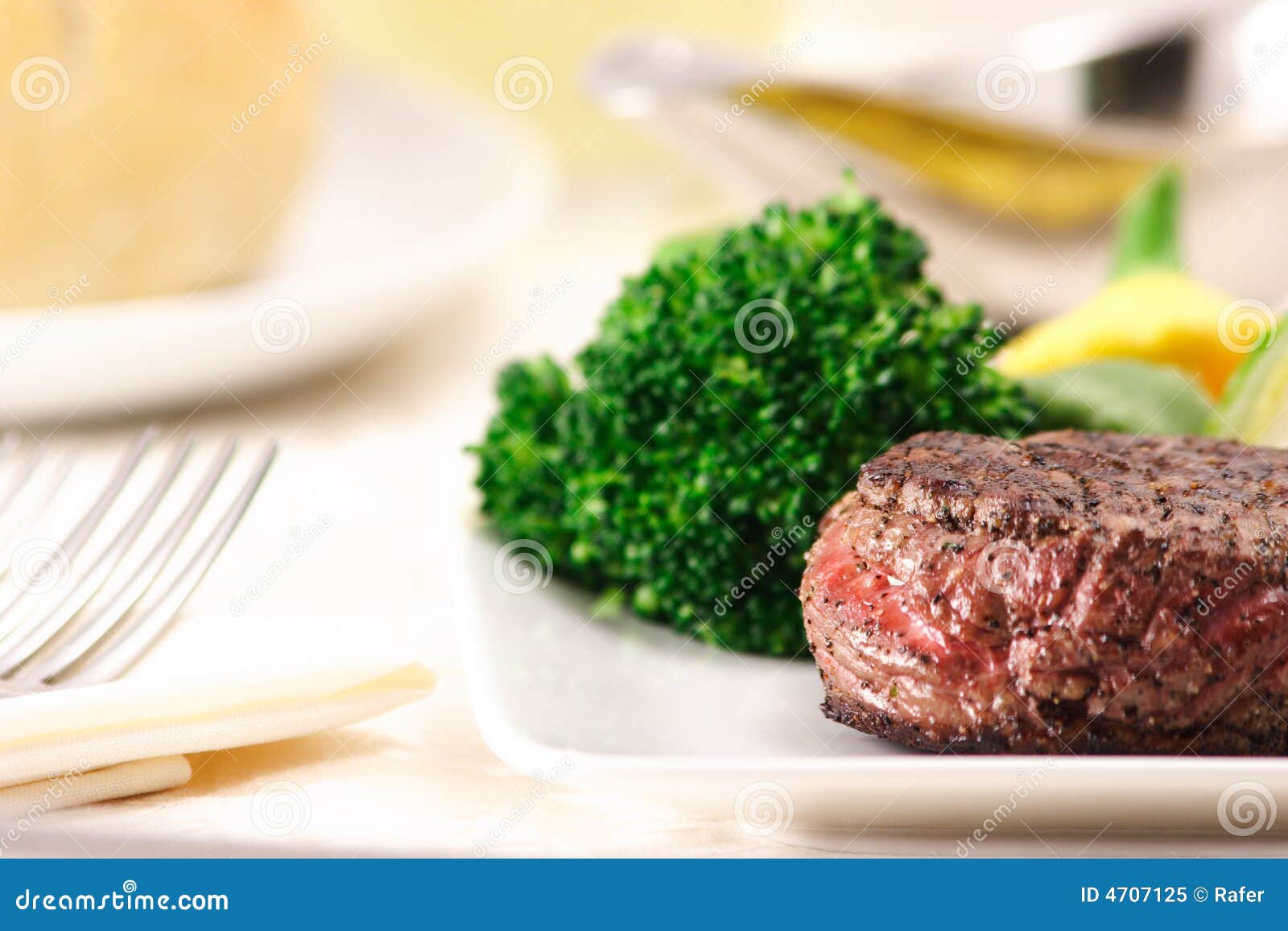 Fine fillet stock image. Image of grill, steakhouse, round - 4707125