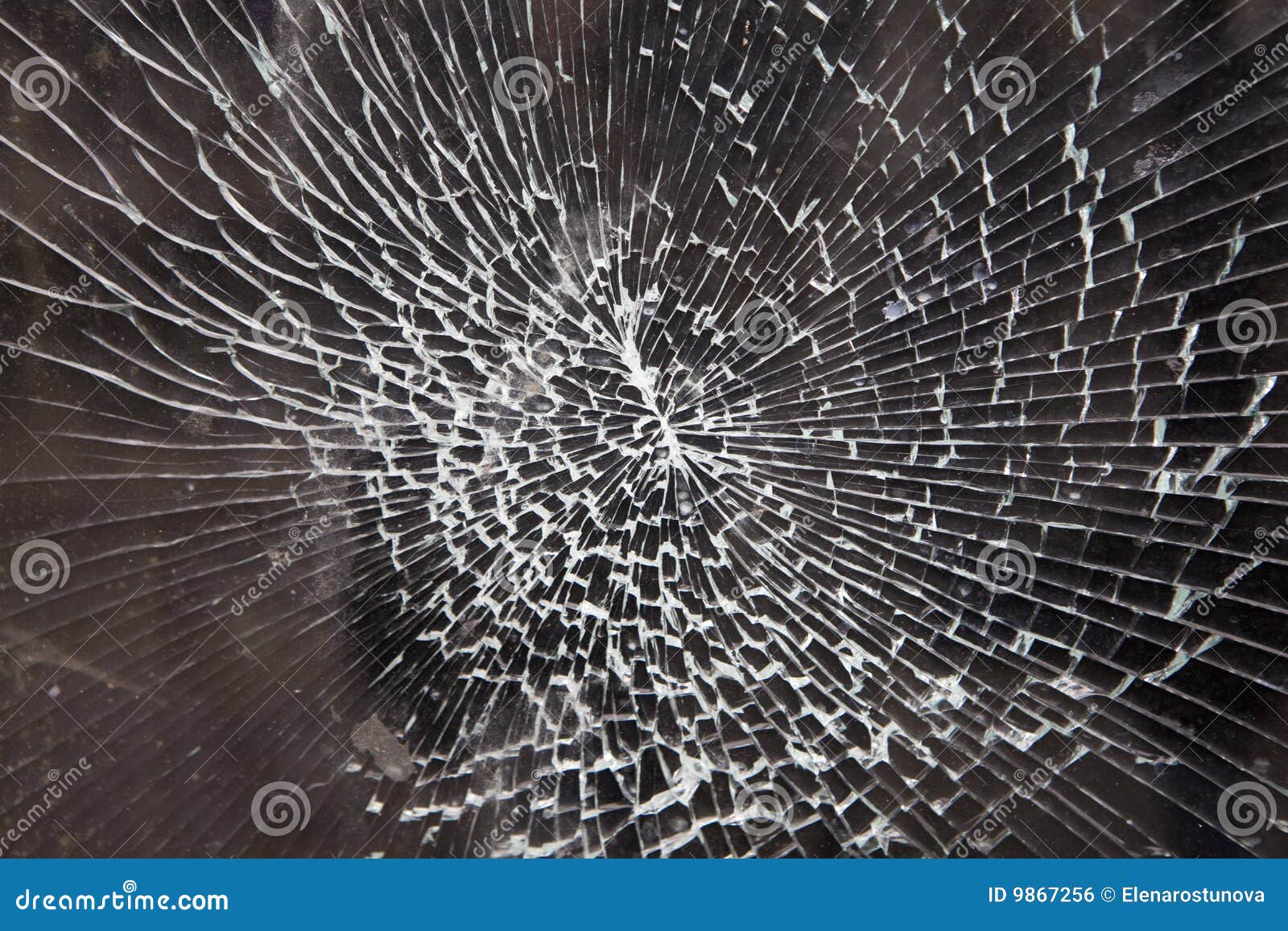 Finestra rotta fotografia stock. Immagine di finestra - 9867256