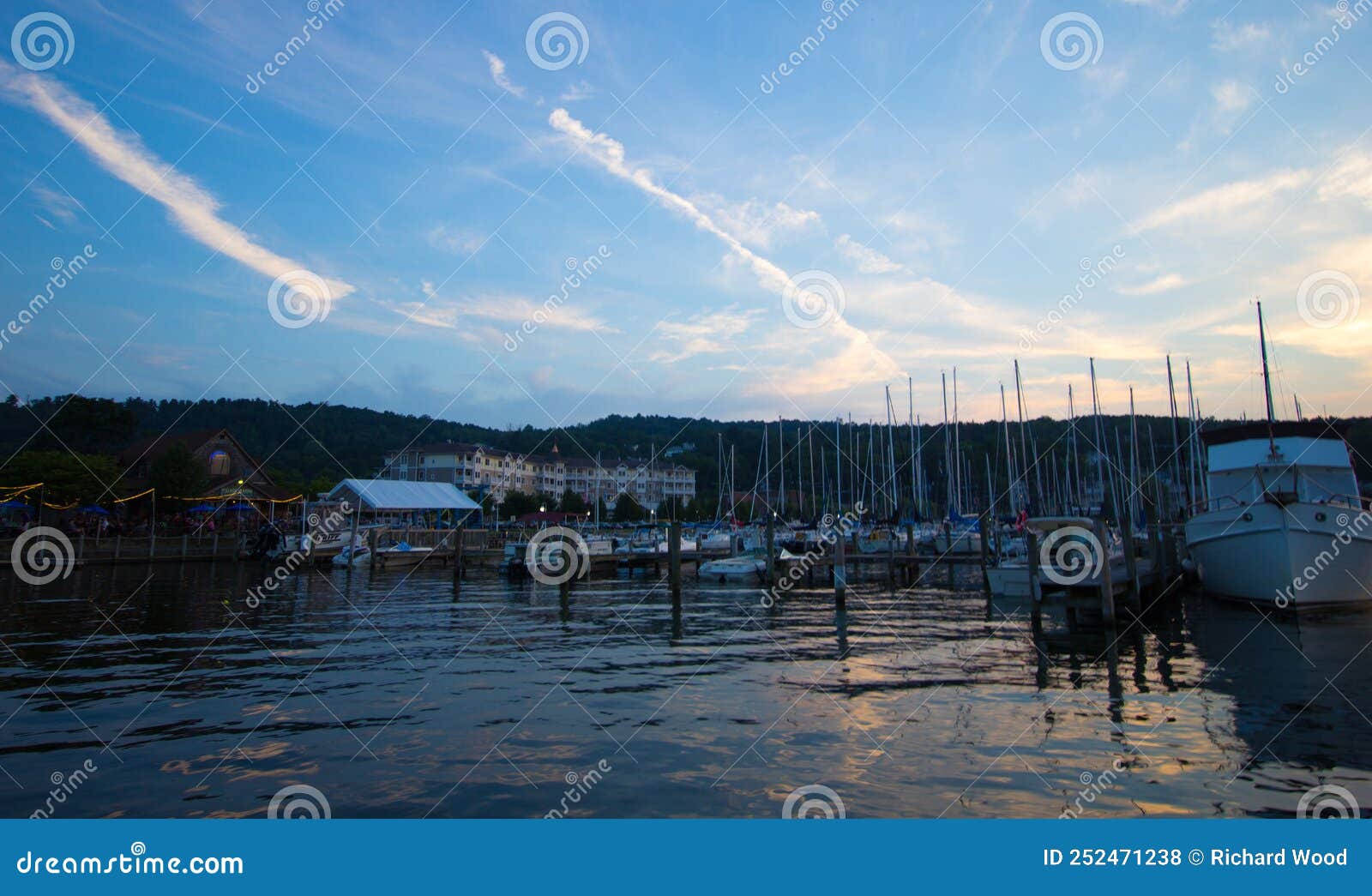 Evening at Seneca Lake, Finger Lakes Region, New York Editorial Stock ...