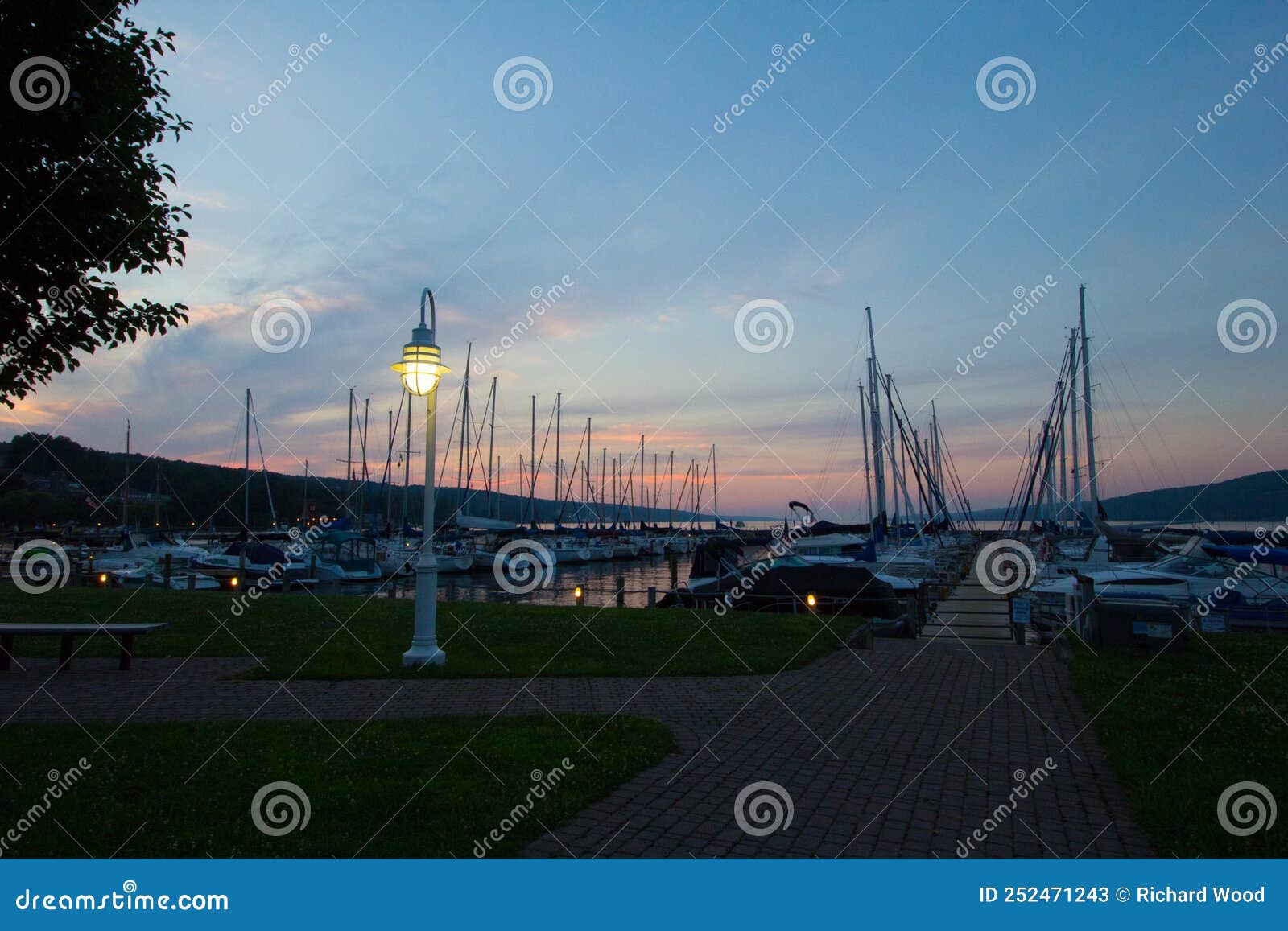 Evening at Seneca Lake, Finger Lakes Region, New York Editorial Stock ...