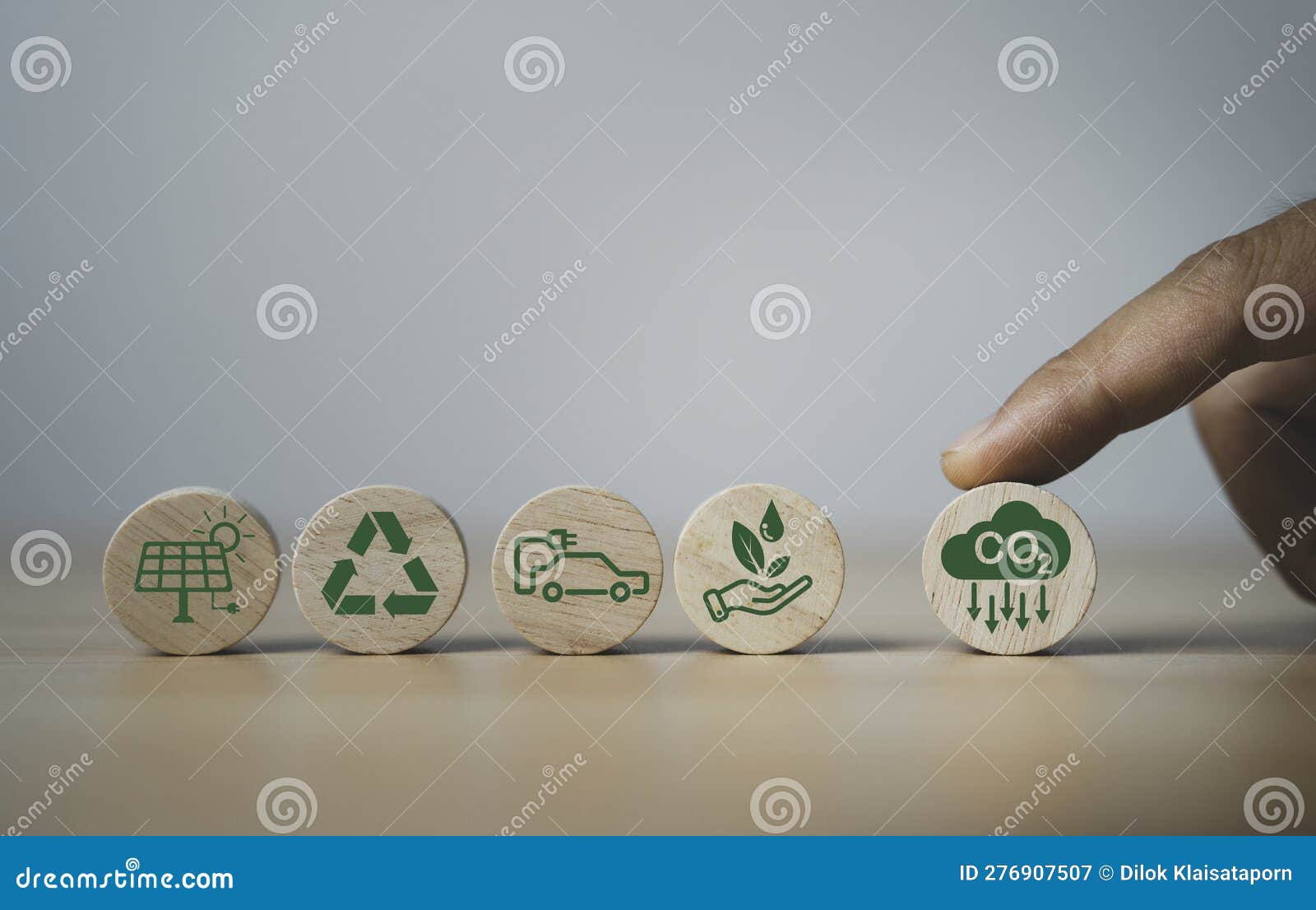 Finger Rolling CO2 Reducing Icon To Protect the Environment for ...