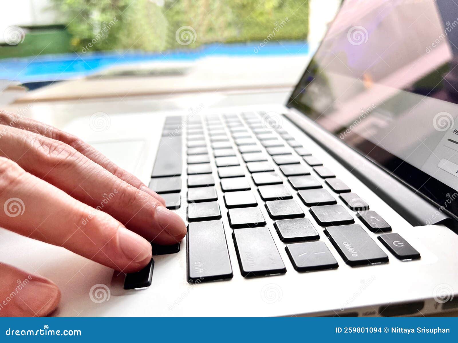 Computer Lab Blur Background With Pc Desktop Computer Machine In Blurry ...