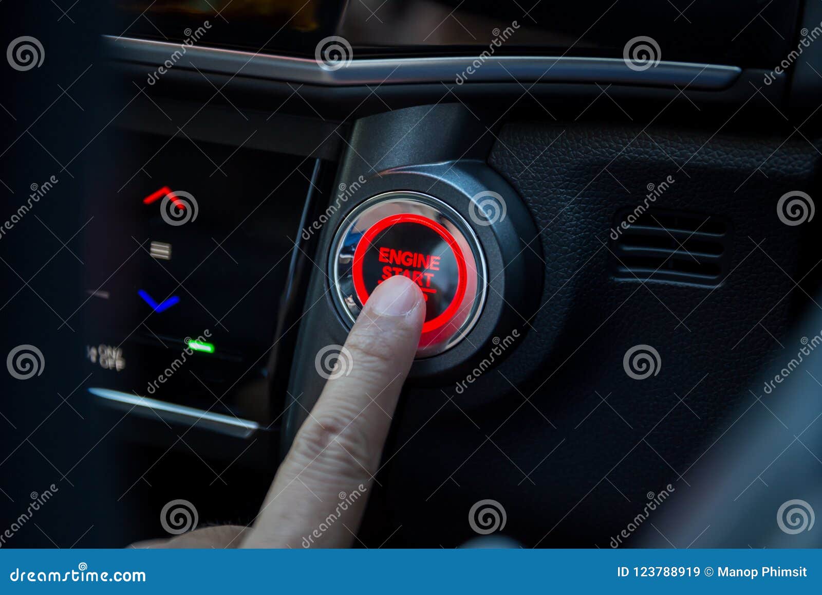 Car Push Button Starter Stock Photos - Download 598 Royalty Free Photos