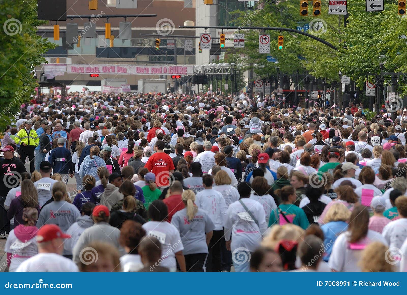 The finish line! editorial photo. Image of finish, editorial - 7008991