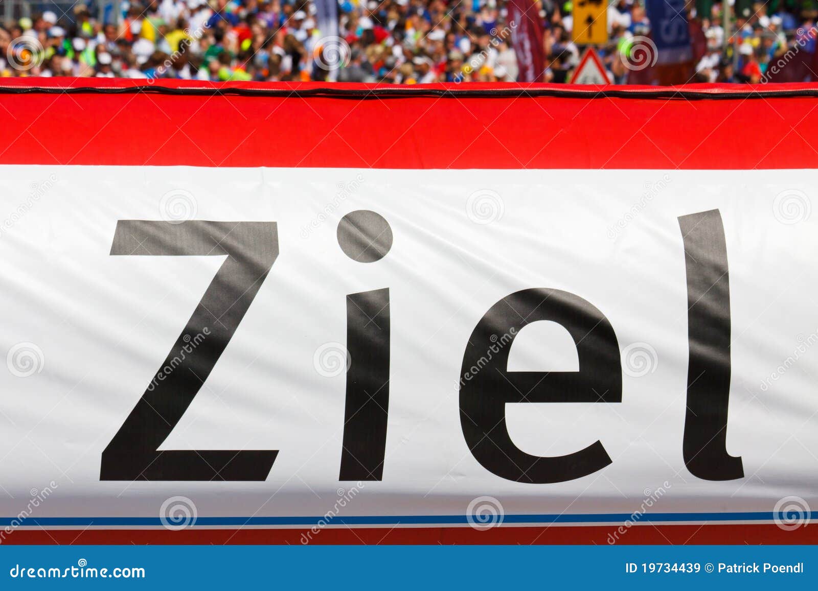 Finish Line Banner (Ziel) stock image. Image of sprinting - 19734439