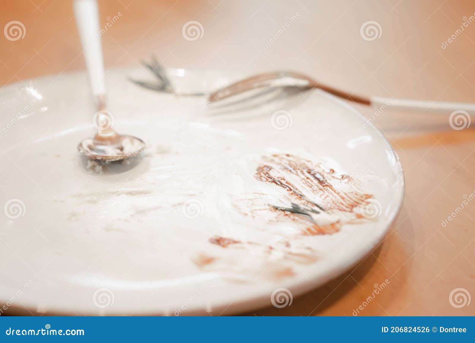 Finished Empty Dessert Plate with Spoon Stock Photo - Image of pile ...