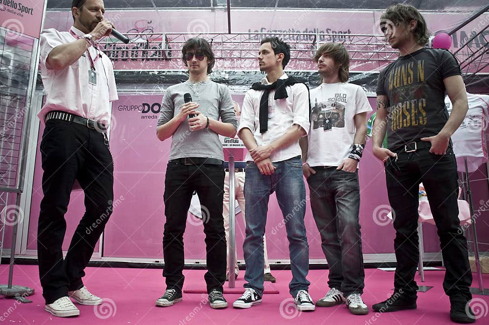 Finley rock band in Levico editorial image. Image of maglia - 14484620