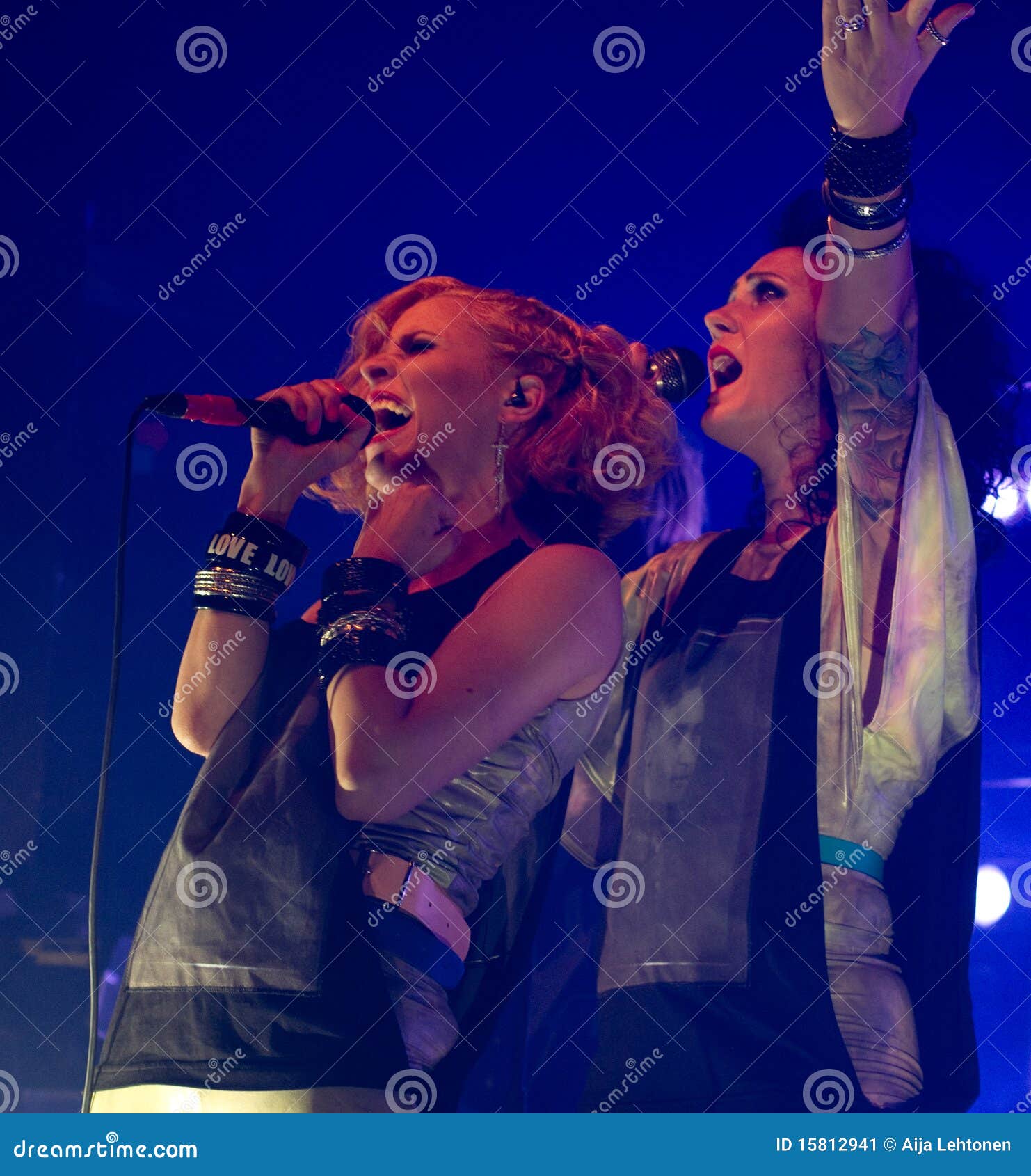 Finnish pop rock band PMMP editorial photo. Image of guitar - 15812941