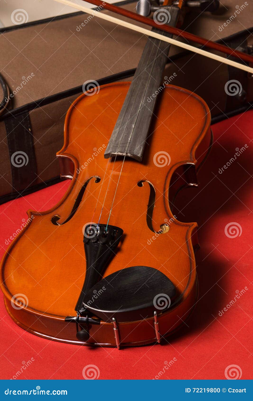 Fiol arkivfoto. Bild av musik, violett, begrepp, detalj - 72219800