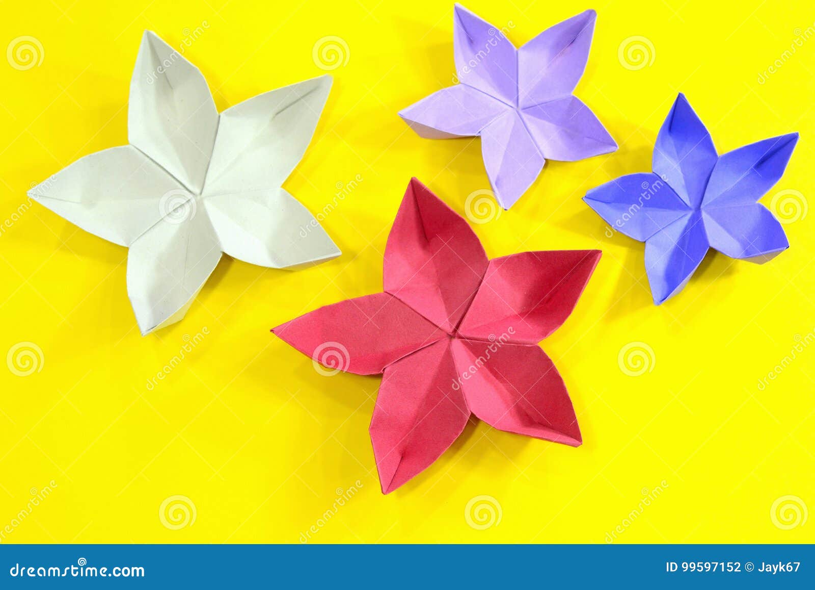 Fiore di Origami fotografia stock. Immagine di idee, celebrazione ...