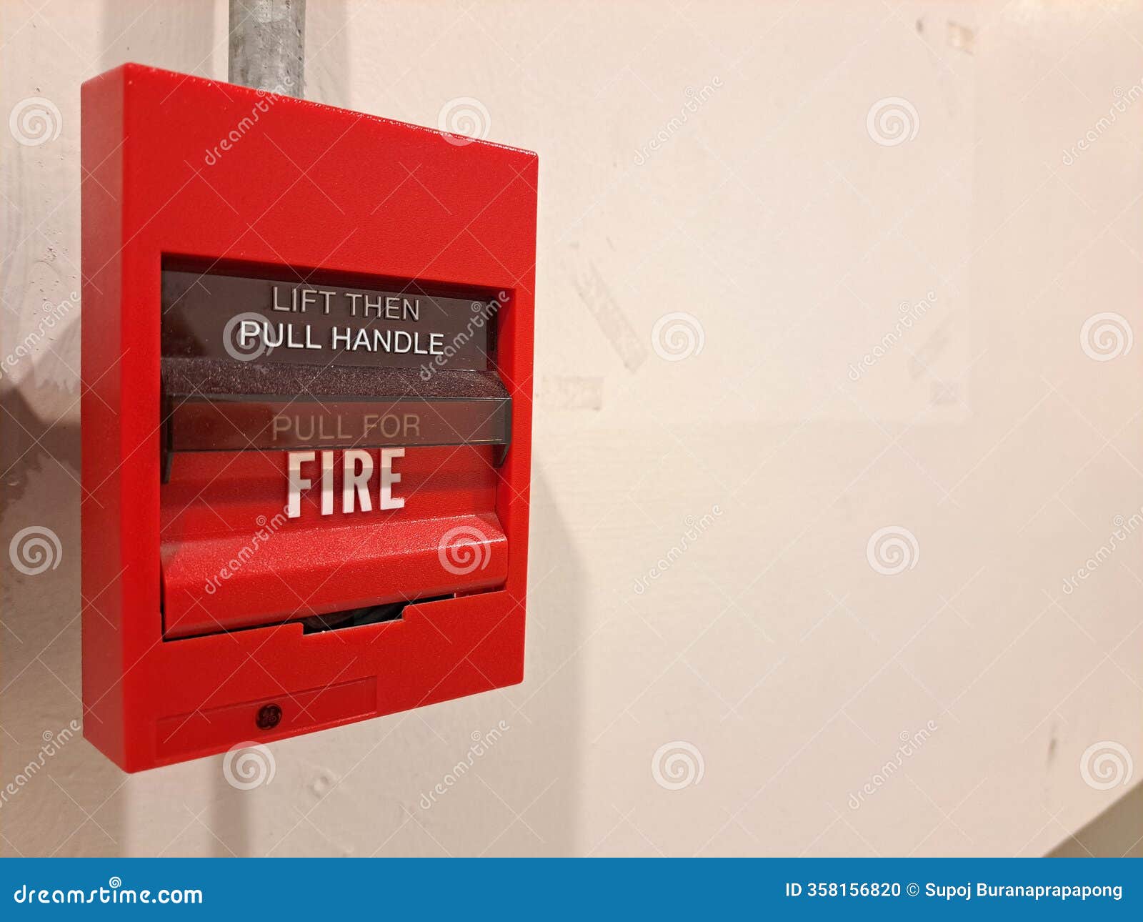 Fire Alarm on Wall. Red Fire Alarm Switch Industrial Fire Warning ...