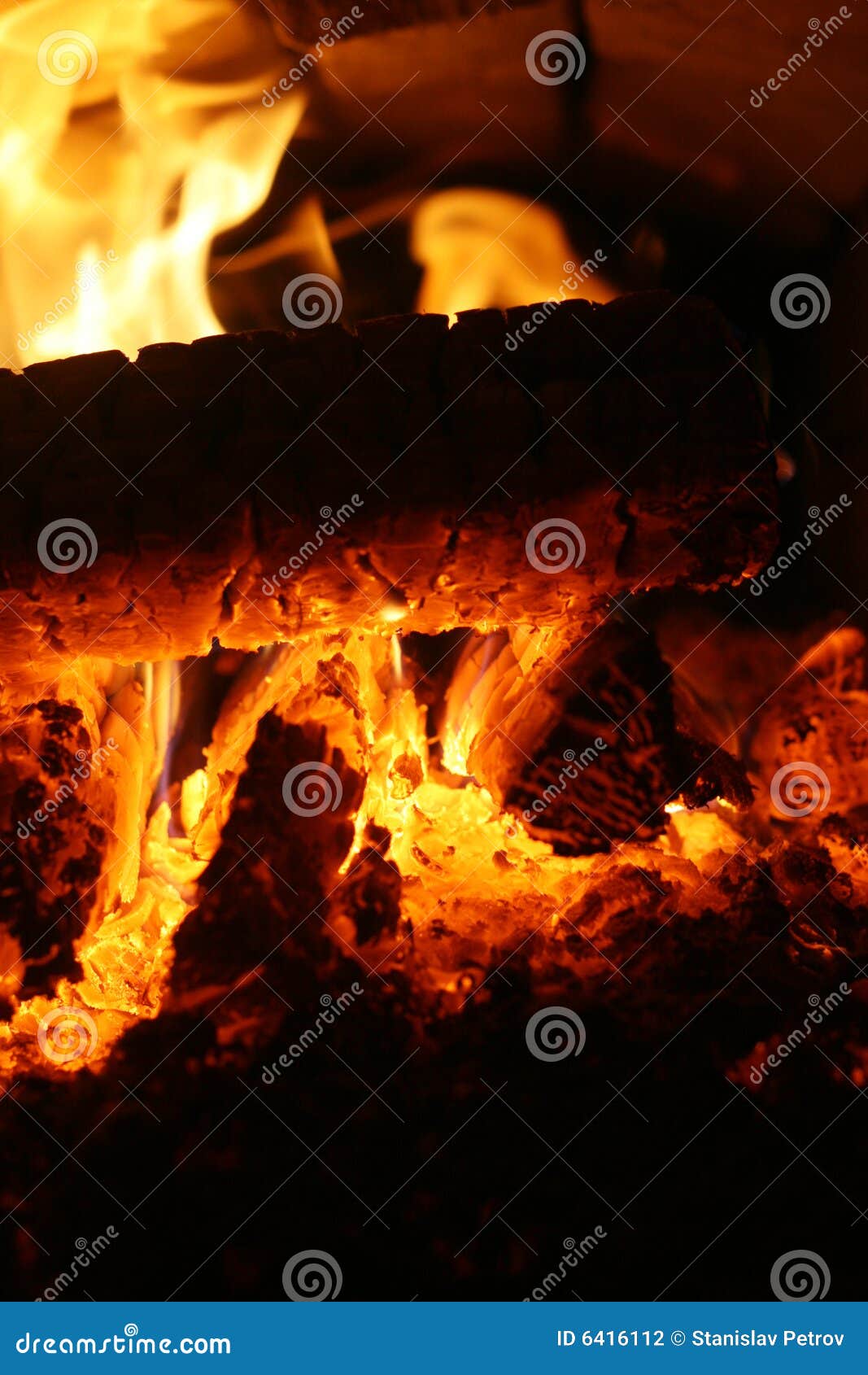 Fire Burn Stock Photo | CartoonDealer.com #6416112