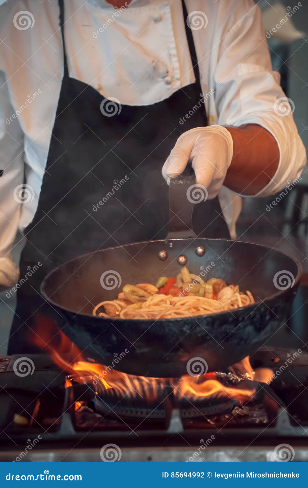 Fire Burn, Cooking on Iron Pan Stock Photo - Image of work, chef: 85694992