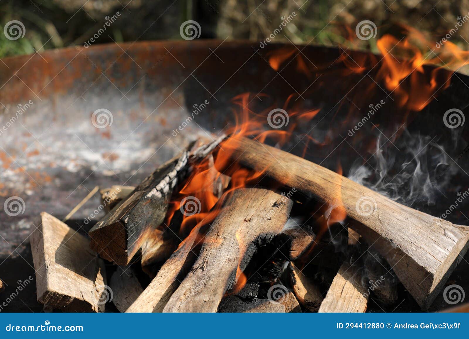 Fire Campfire Wood Fire Embers Stock Photo - Image of glowing, embers ...