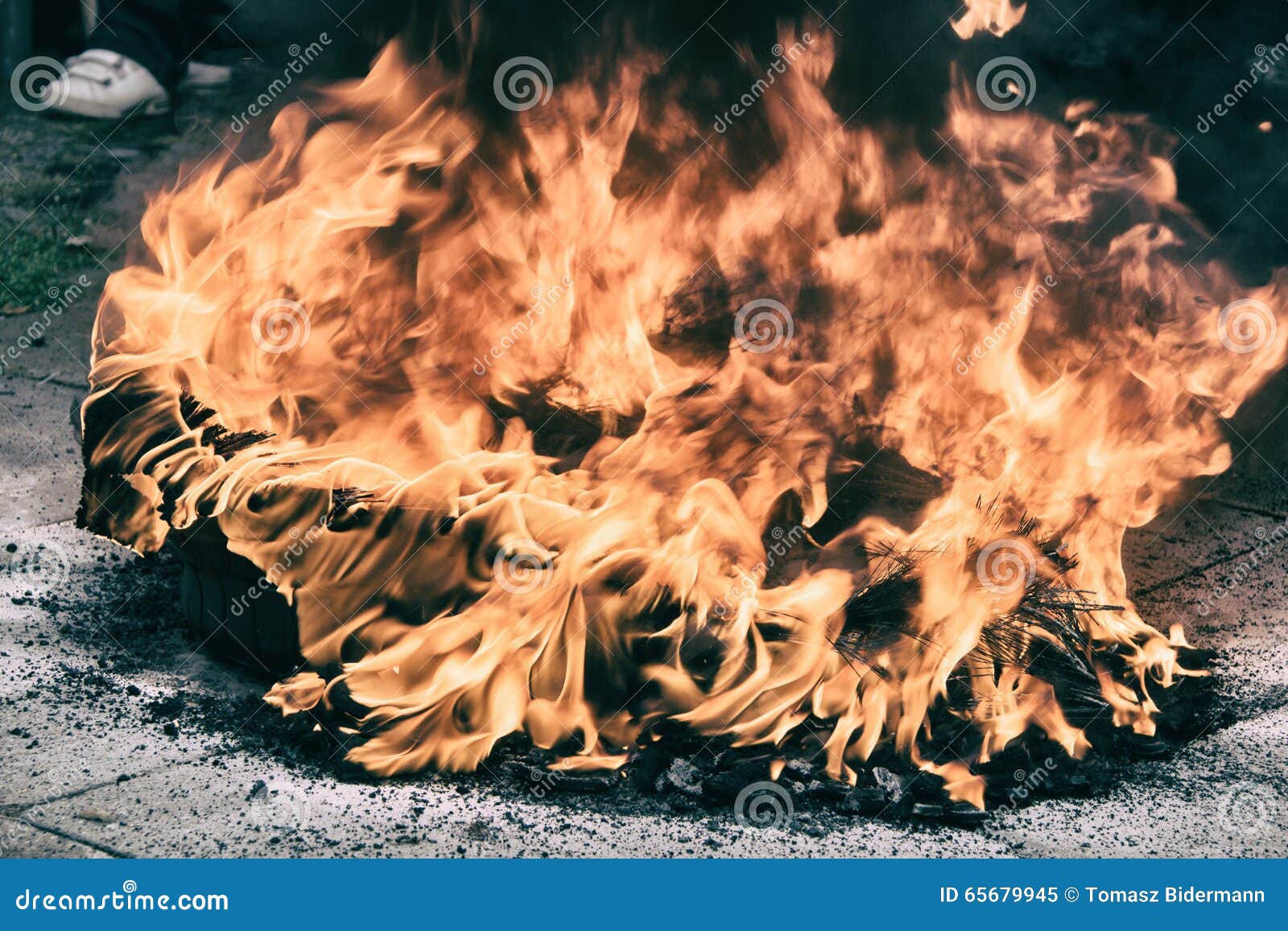 Fire stock image. Image of burn, tire, fireplace, fire - 65679945