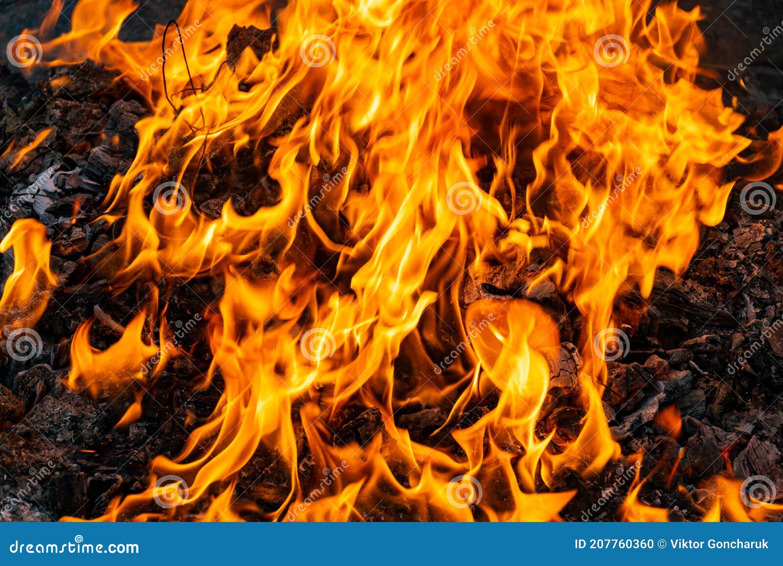 Fire Creates Infinity Shapes When It Burns. The Orange From The Flame ...