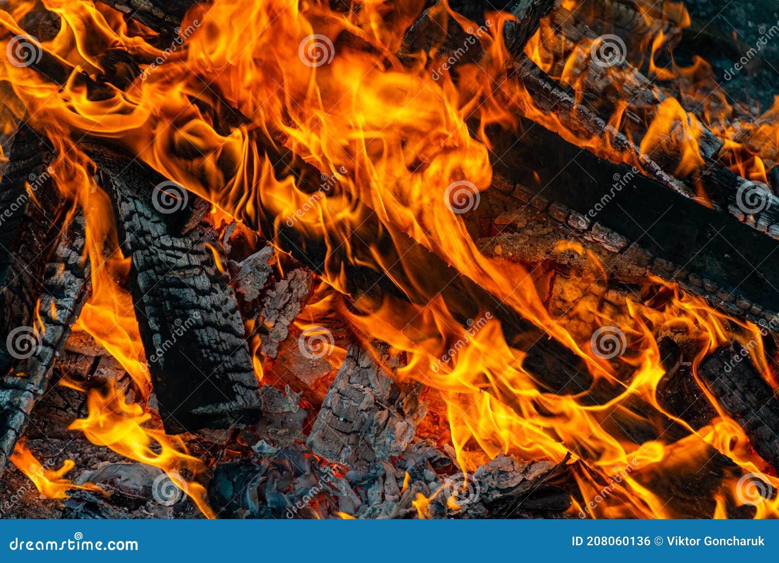 Fire Creates Infinity Shapes when it Burns. the Orange from the Flame ...