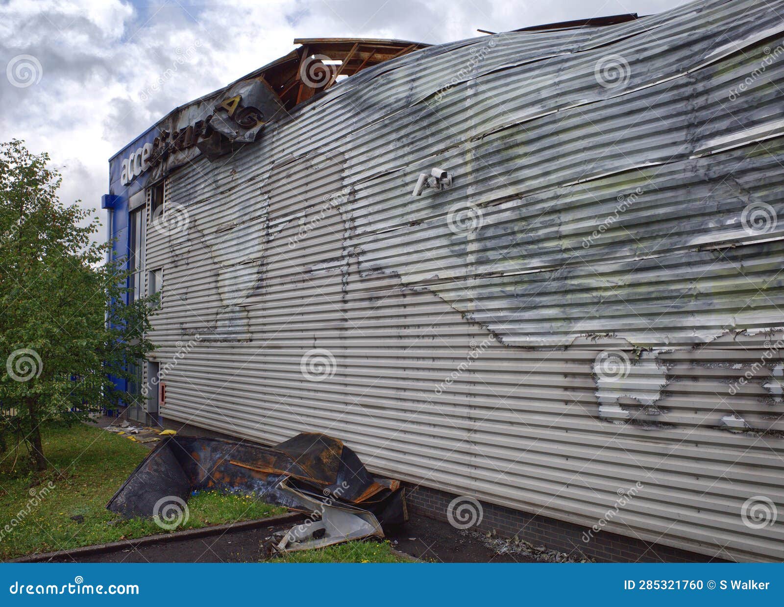 Fire Damage To Self Storage Unit. West Byfleet, Surrey. England ...