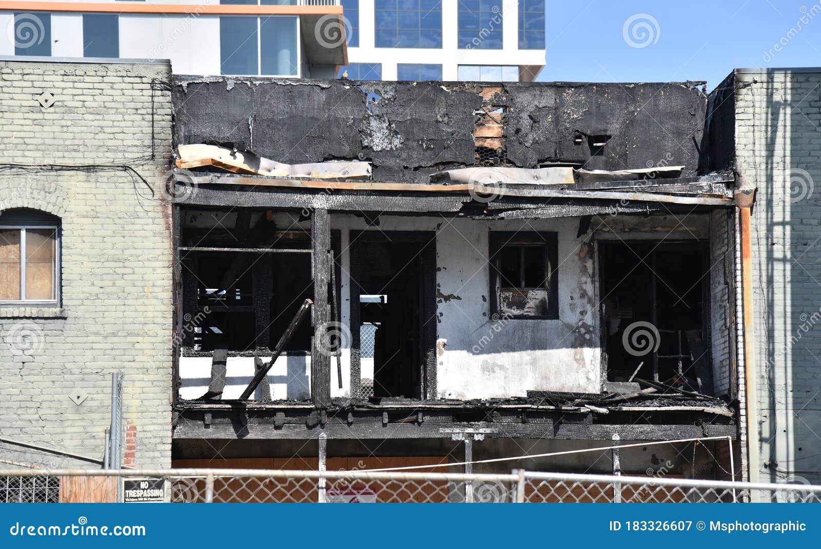 Fire damaged building stock image. Image of fence, burnt - 183326607