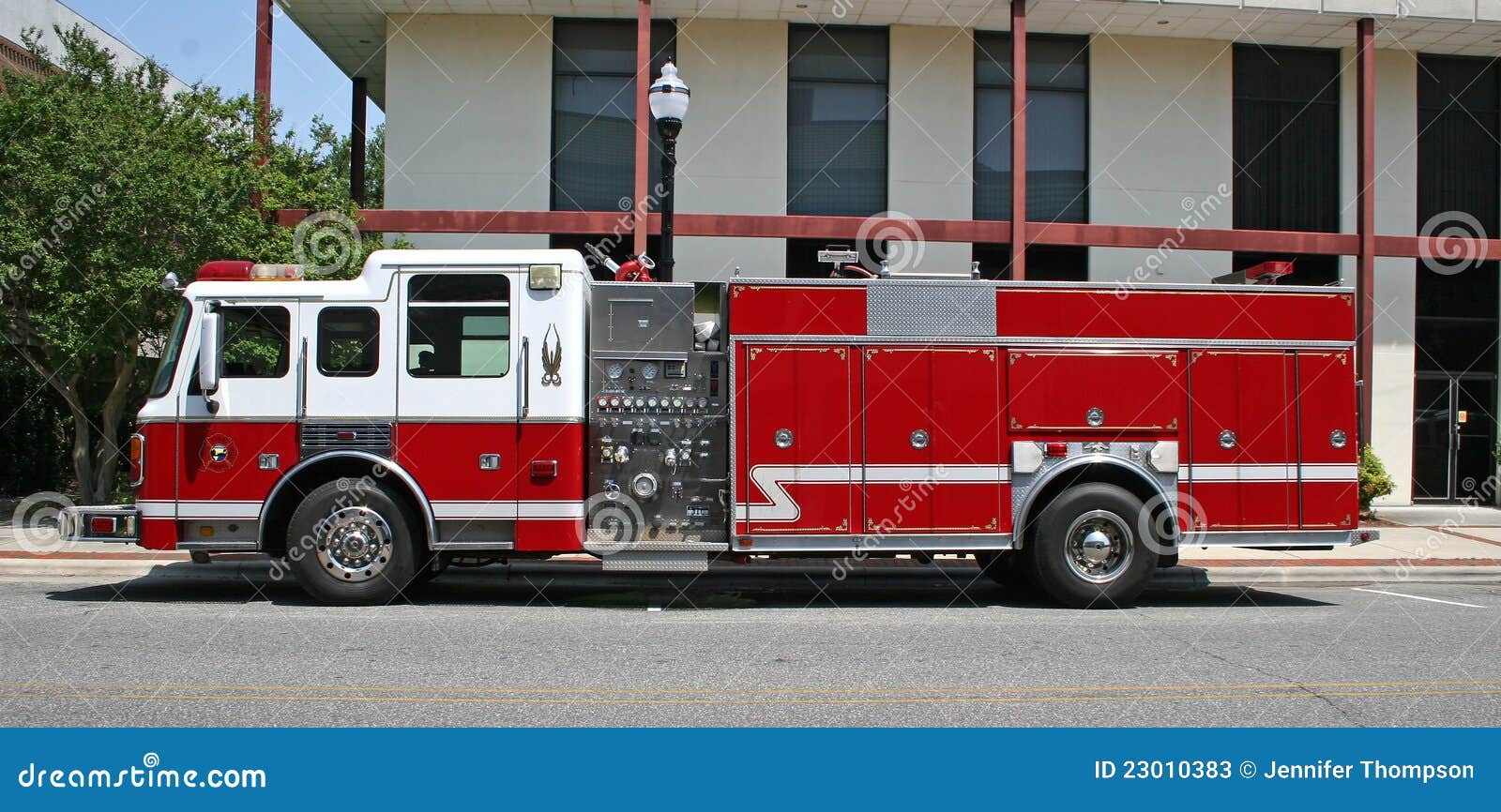 Fire engine stock image. Image of grill, fireman, fire - 23010383
