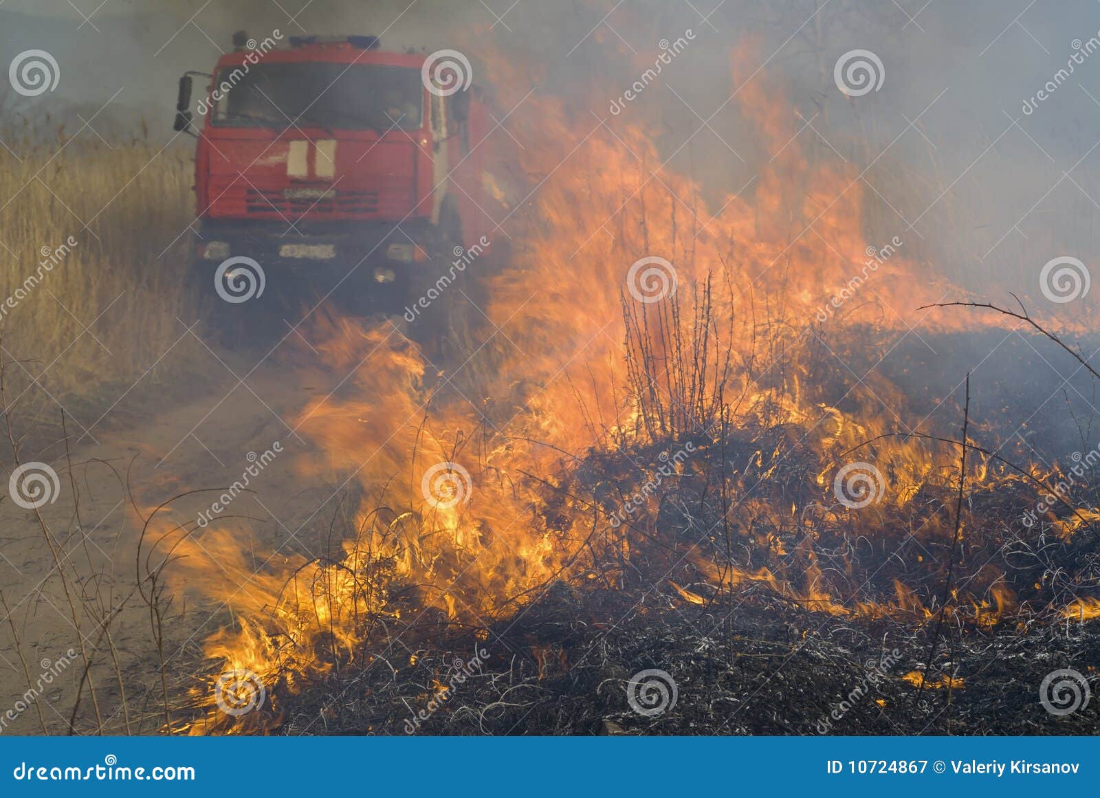 Fire-engine and Flame 1 stock image. Image of damage - 10724867