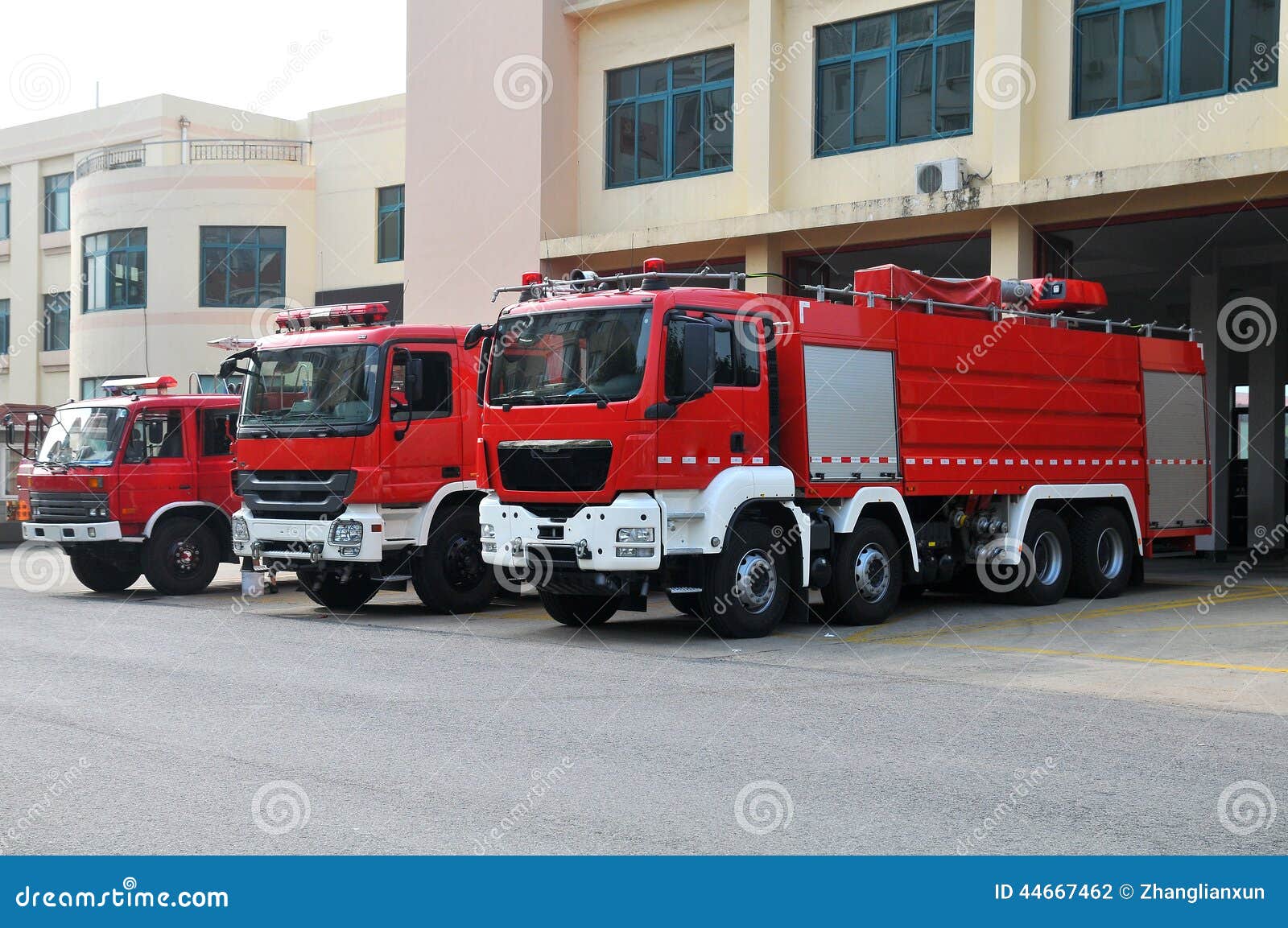 Fire engine stock photo. Image of classic, emergency - 44667462