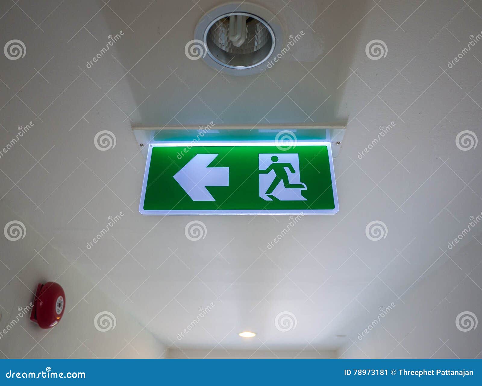 Fire Exit Light Sign (fire) Stock Image - Image of icon, stairs: 78973181