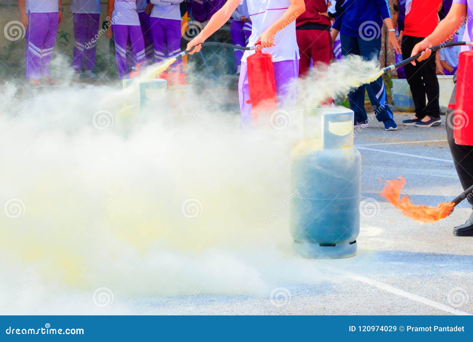 Fire Fighter Gas Tank during a Learning Training Exercise Editorial ...