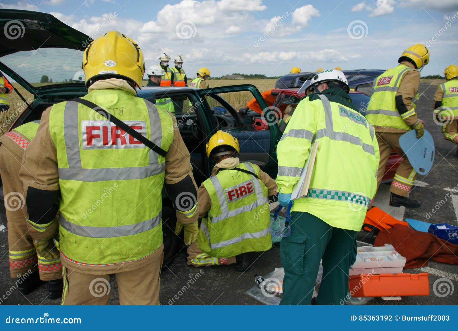 Fire fighters editorial photography. Image of houre, motorway - 85363192