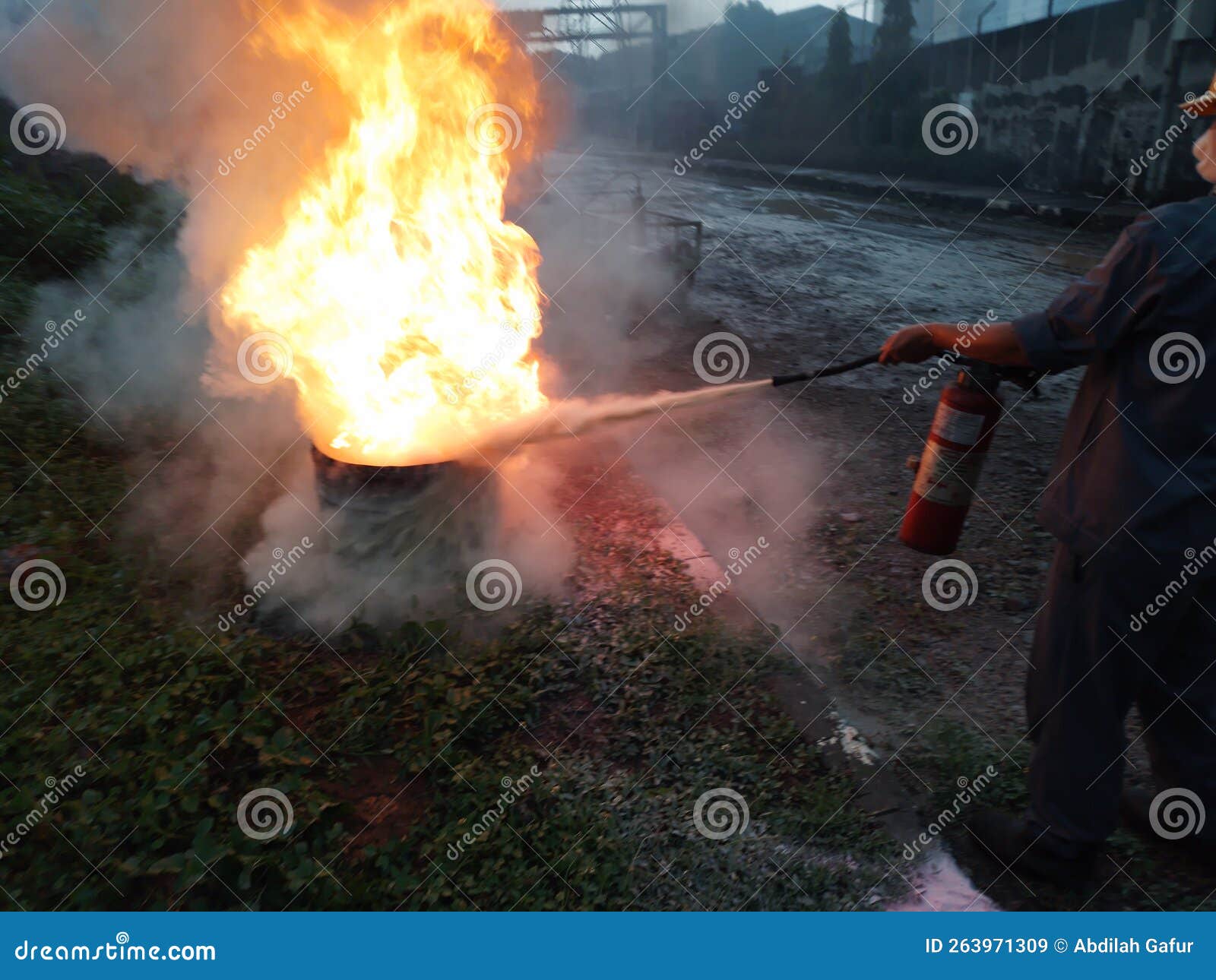 Fire figthing training stock image. Image of fire, employee - 263971309