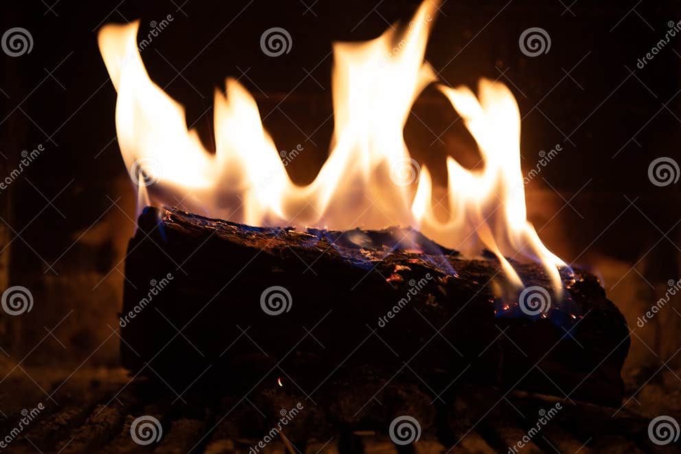 Fire in fireplace figures stock image. Image of flames - 189196005