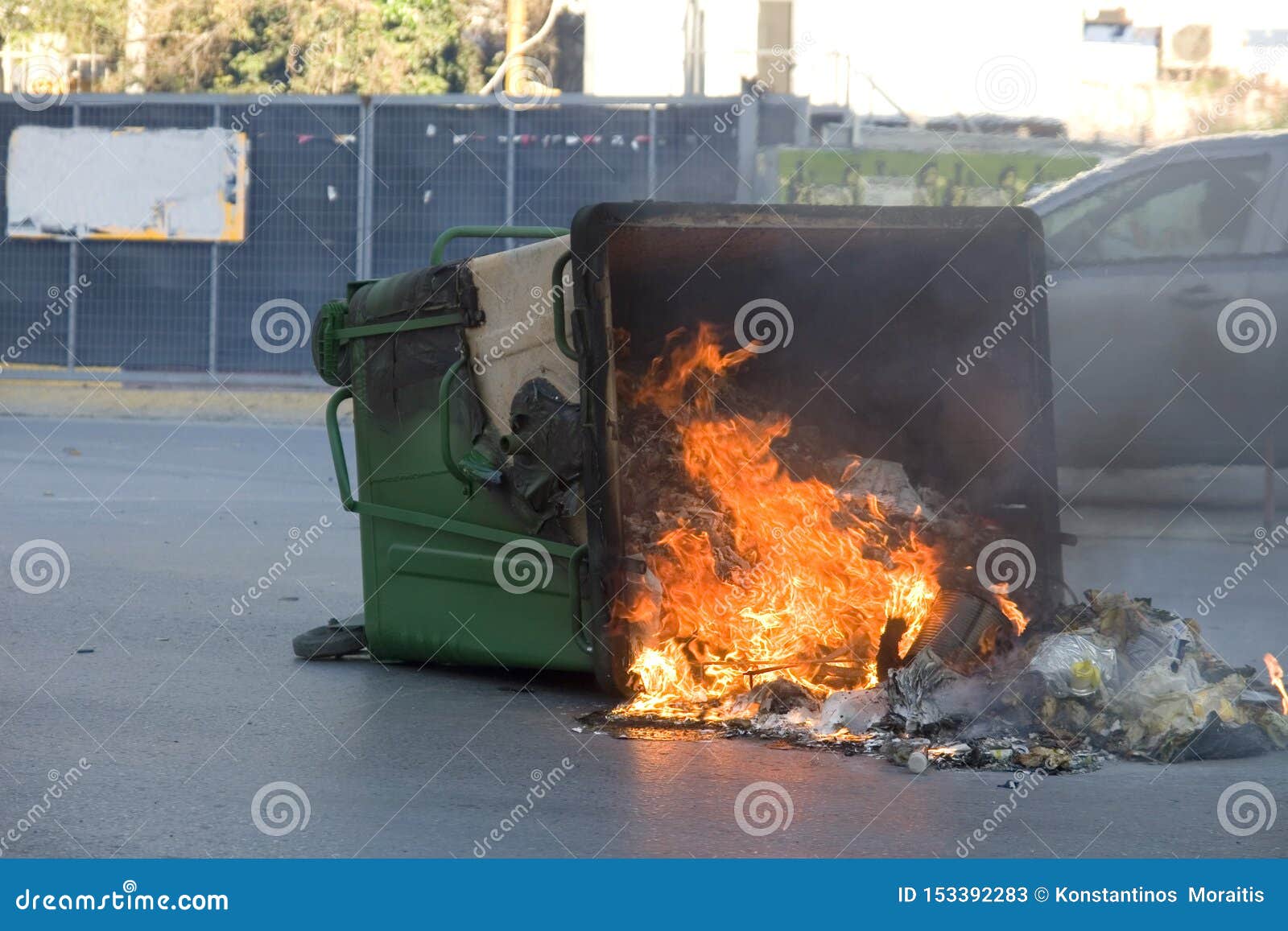 Fire in a garbage bin stock image. Image of smoke, burn - 153392283