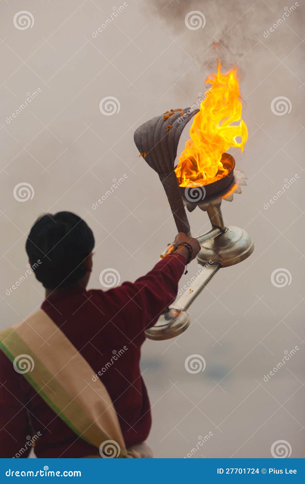 Fire Lantern Hindu Priest Ganges River Prayer Editorial Stock Image ...