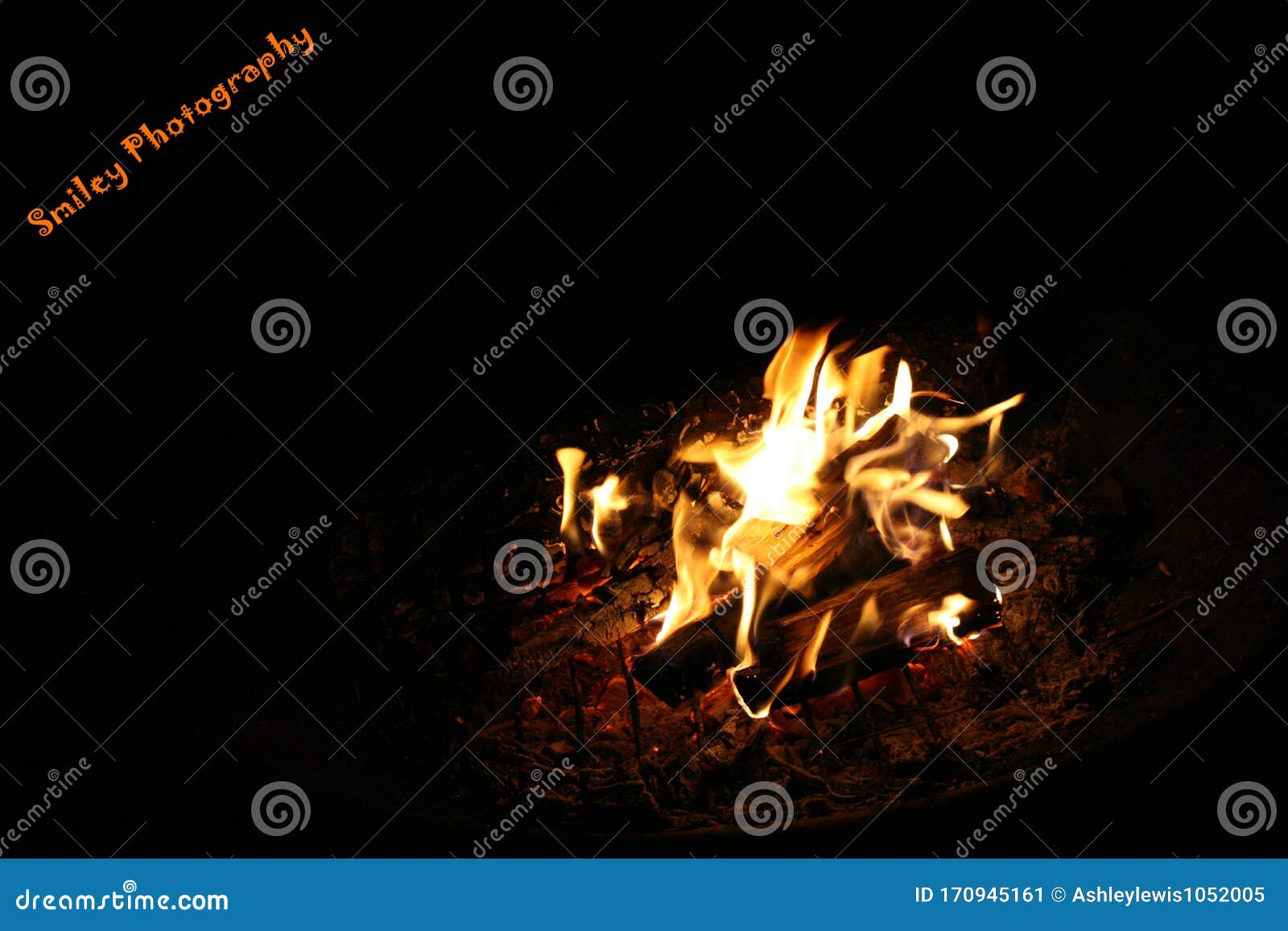 Fire at night stock image. Image of fire, night, dark - 170945161