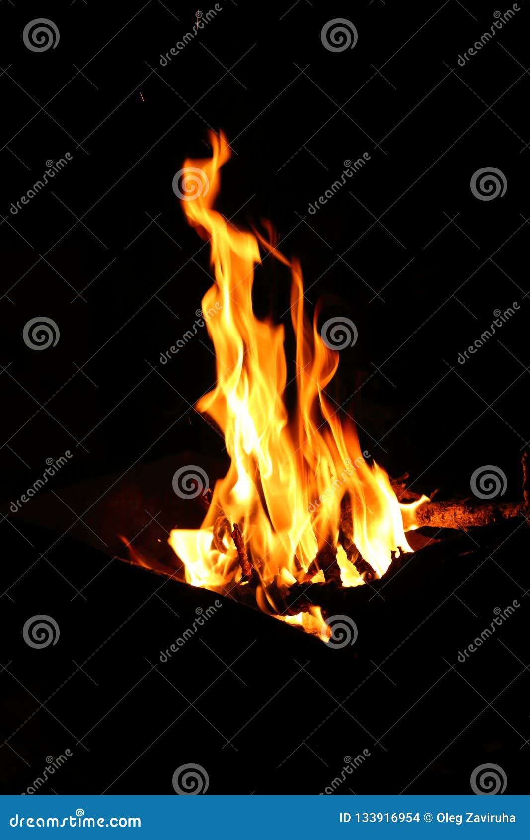 Fire at night stock photo. Image of burning, energy - 133916954