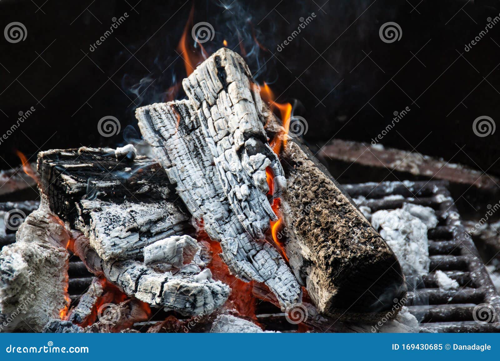 Fire Pit Burning Logs To Ash Stock Image - Image of heat, texture ...