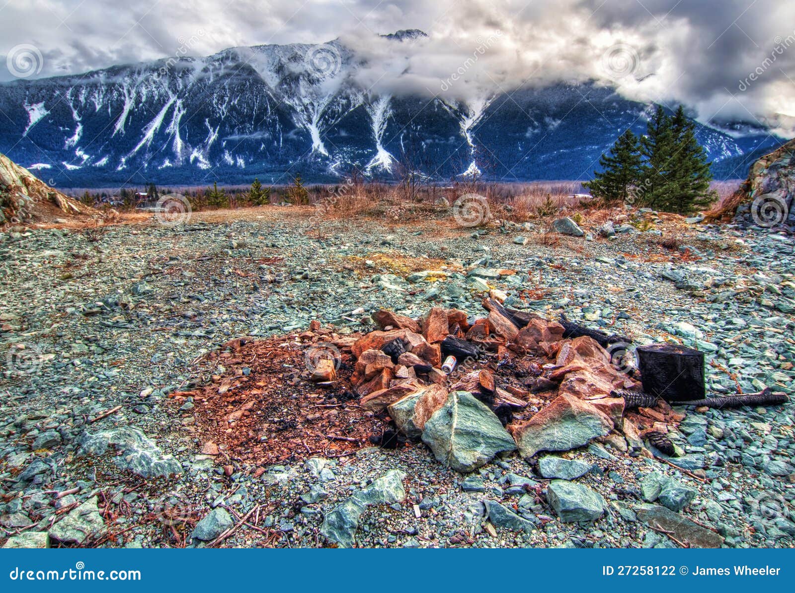 Fire Pit with Snow Mountains Stock Photo - Image of scenic, ridge: 27258122