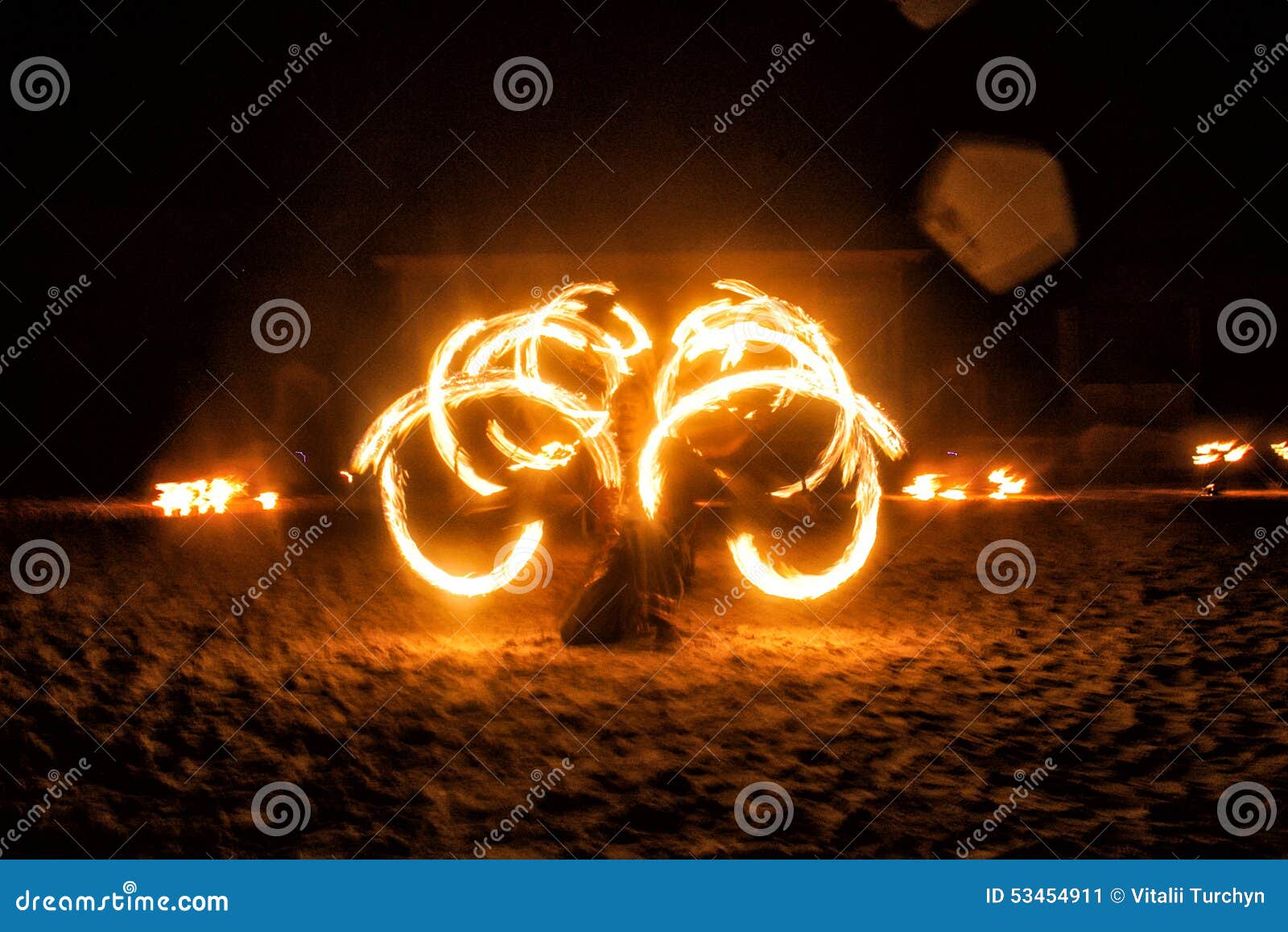 Fire show editorial photo. Image of firedanser, pacific - 53454911