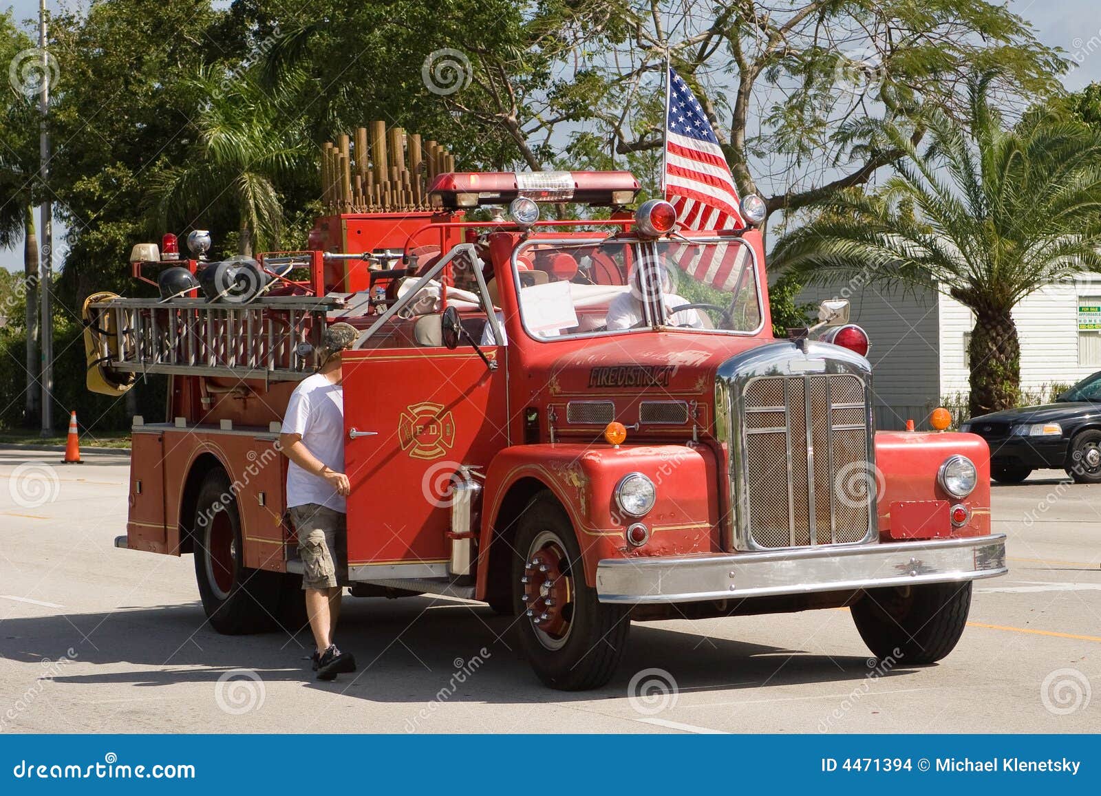 168 Old Fashioned Fire Engine Stock Photos - Free & Royalty-Free Stock ...